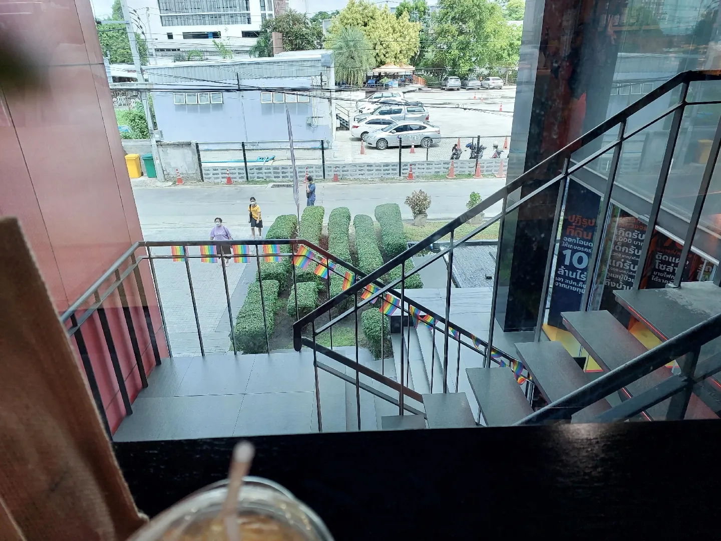 Sol Bar คาเฟ่ก้าวไกล | แกลเลอรีที่โพสต์โดย Onlaphatsaya | Lemon8