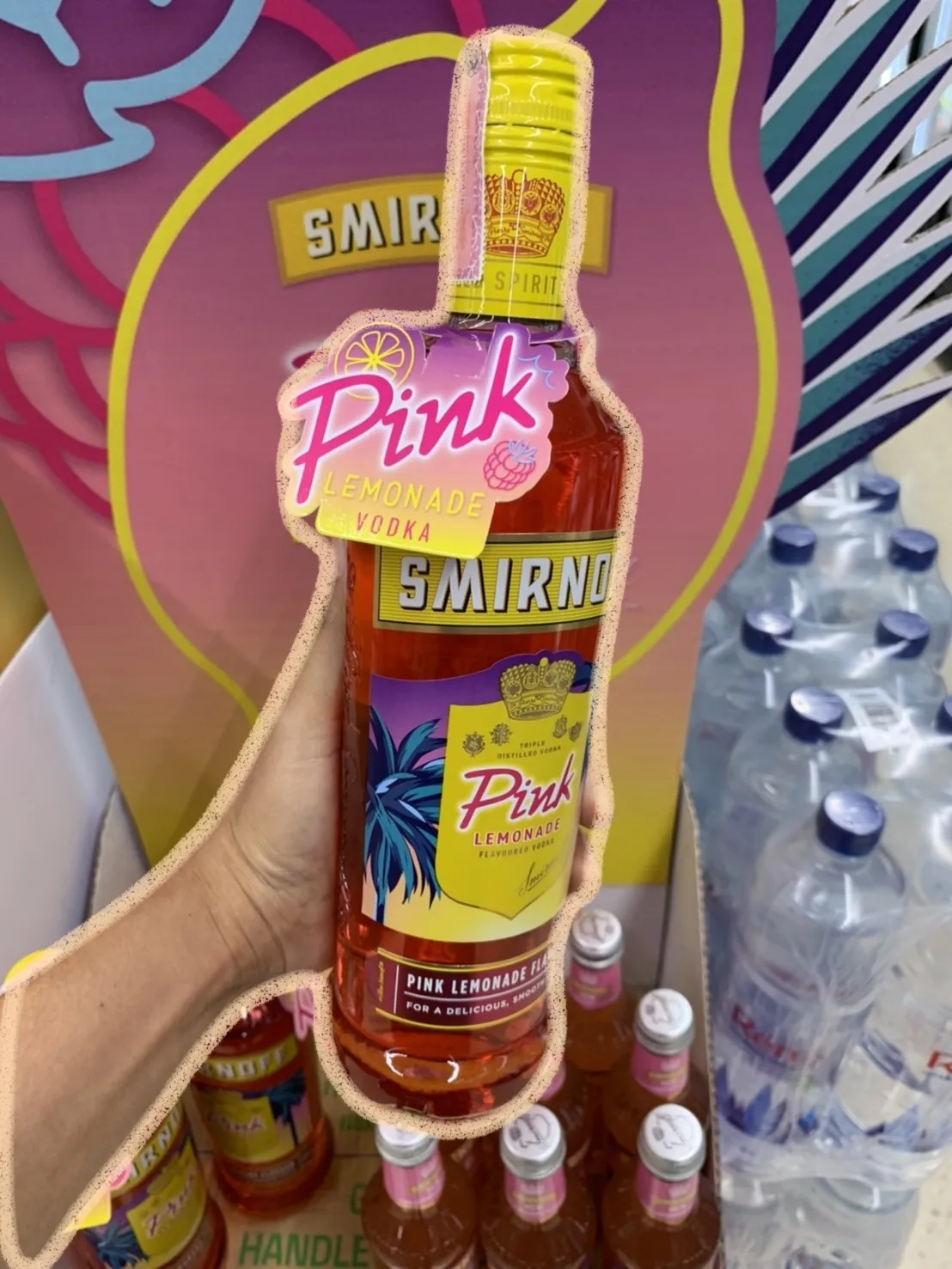 Smirnoff Pink Lamonade Vodka | แกลเลอรีที่โพสต์โดย Lifestyle@Orasa | Lemon8