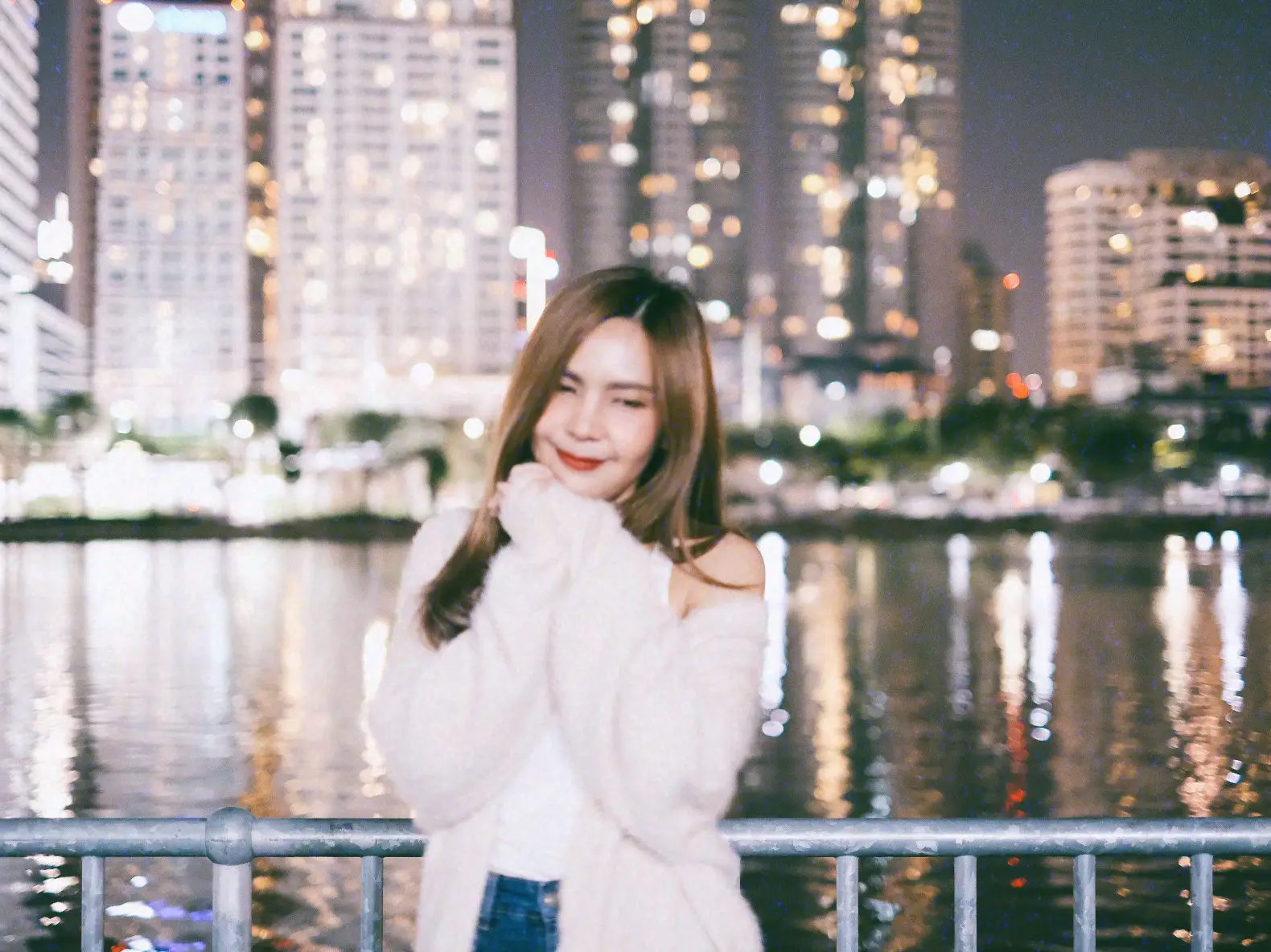 A Hint of Winter in November ️ | แกลเลอรีที่โพสต์โดย Pookpik Hana | Lemon8