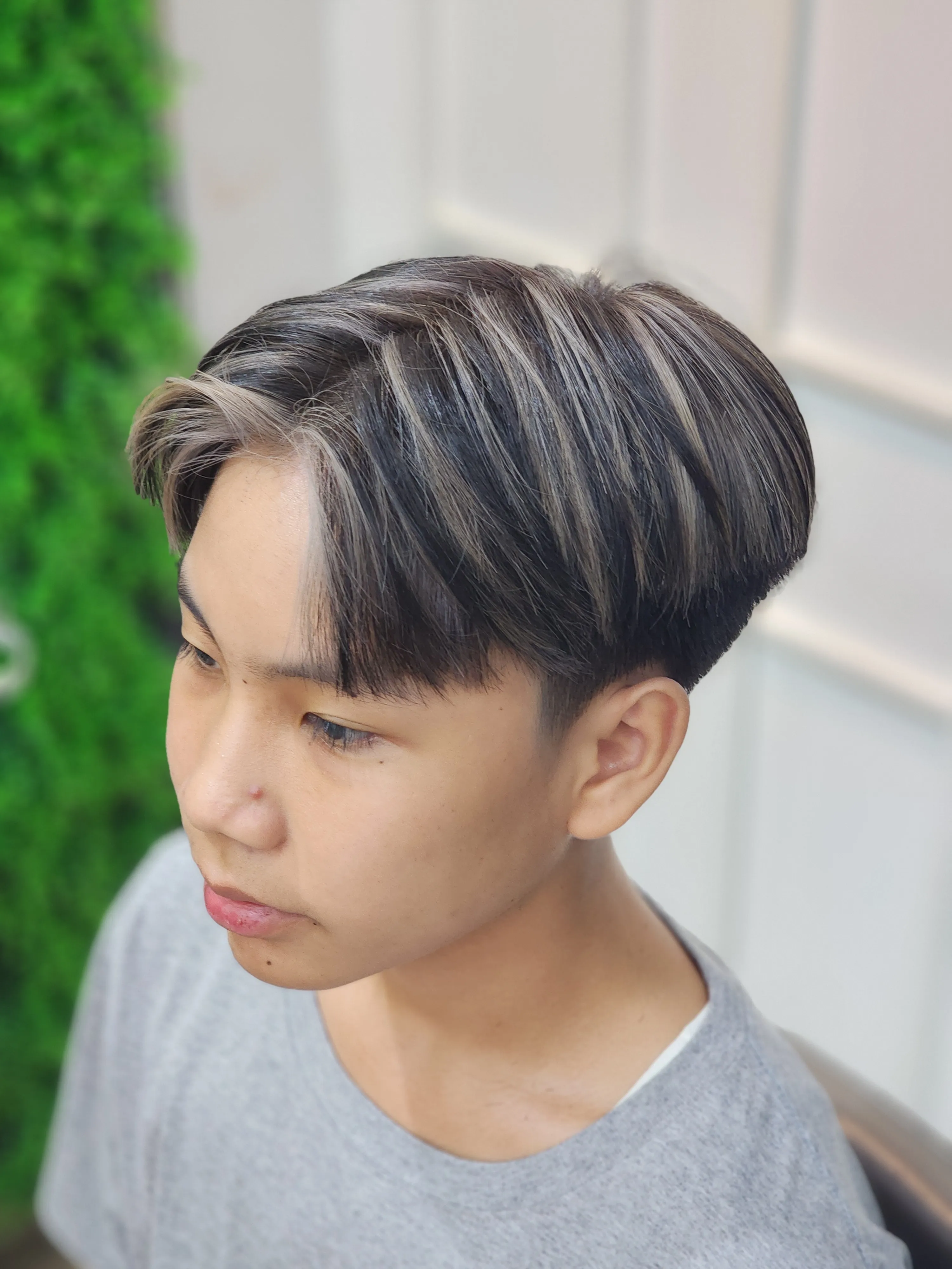How To ทำสีผมแบบมีลูกเล่น แกลเลอรีที่โพสต์โดย Thnn Lemon8