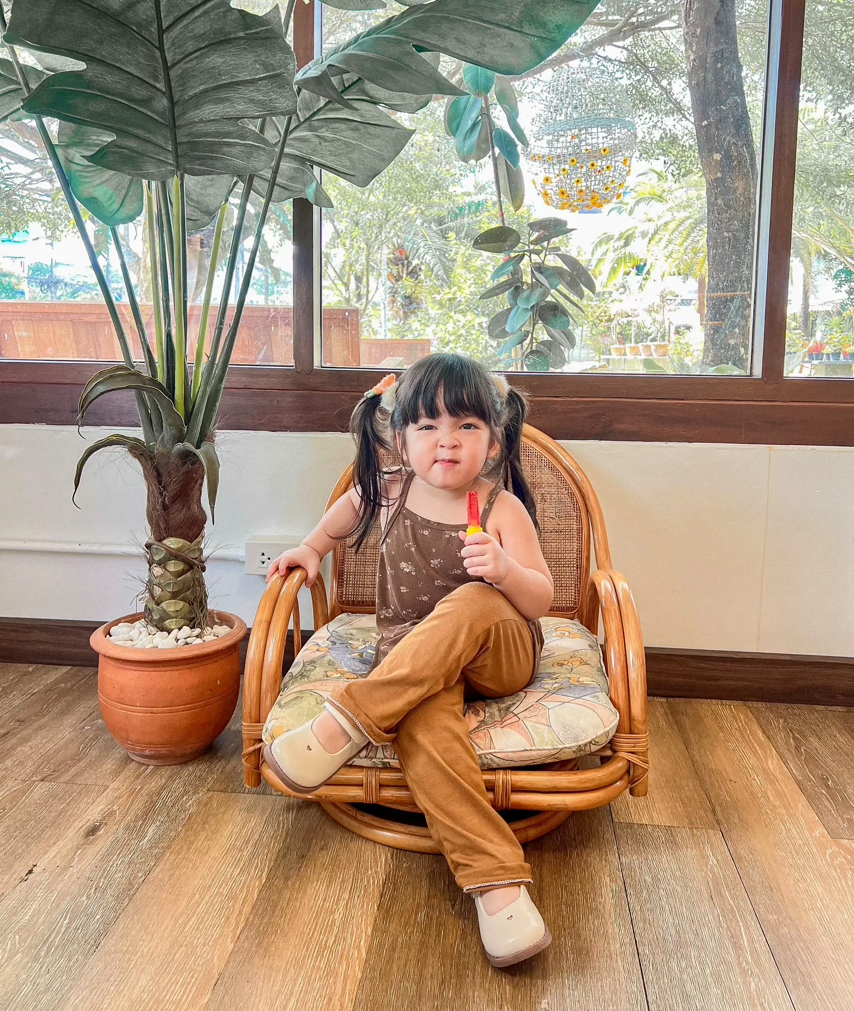 ลูกสาว👧🏻 | แกลเลอรีที่โพสต์โดย goodday | Lemon8