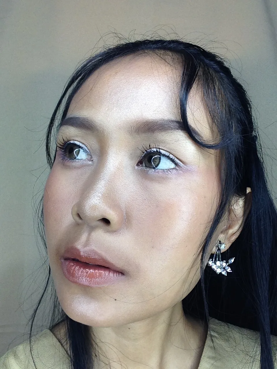 aku ko ngerasa di sini makeup ku,dekil 🤔 | Galeri diposting oleh Iga Shina | Lemon8