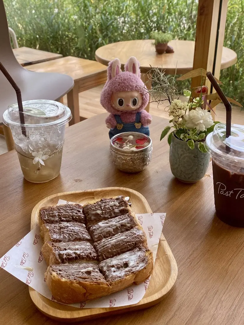 Past Tale’s Cafe 🌈 คาเฟ่น่ารักในฉะเชิงเทรา🚗 | แกลเลอรีที่โพสต์โดย m ...