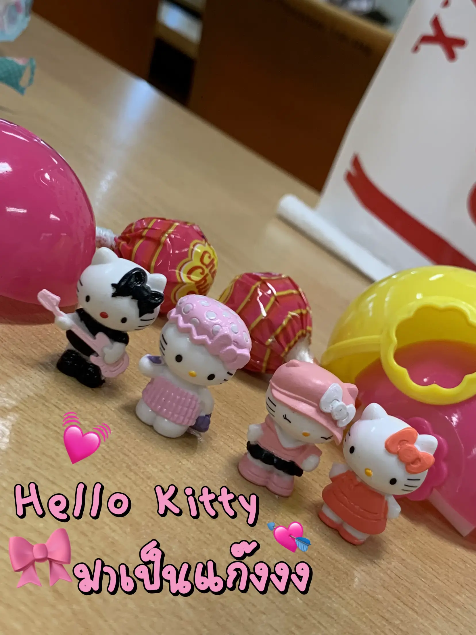20 ไอเดียยอดนิยมเกี่ยวกับ กระเป๋า Hello Kitty 7-11 ในปี 2024
