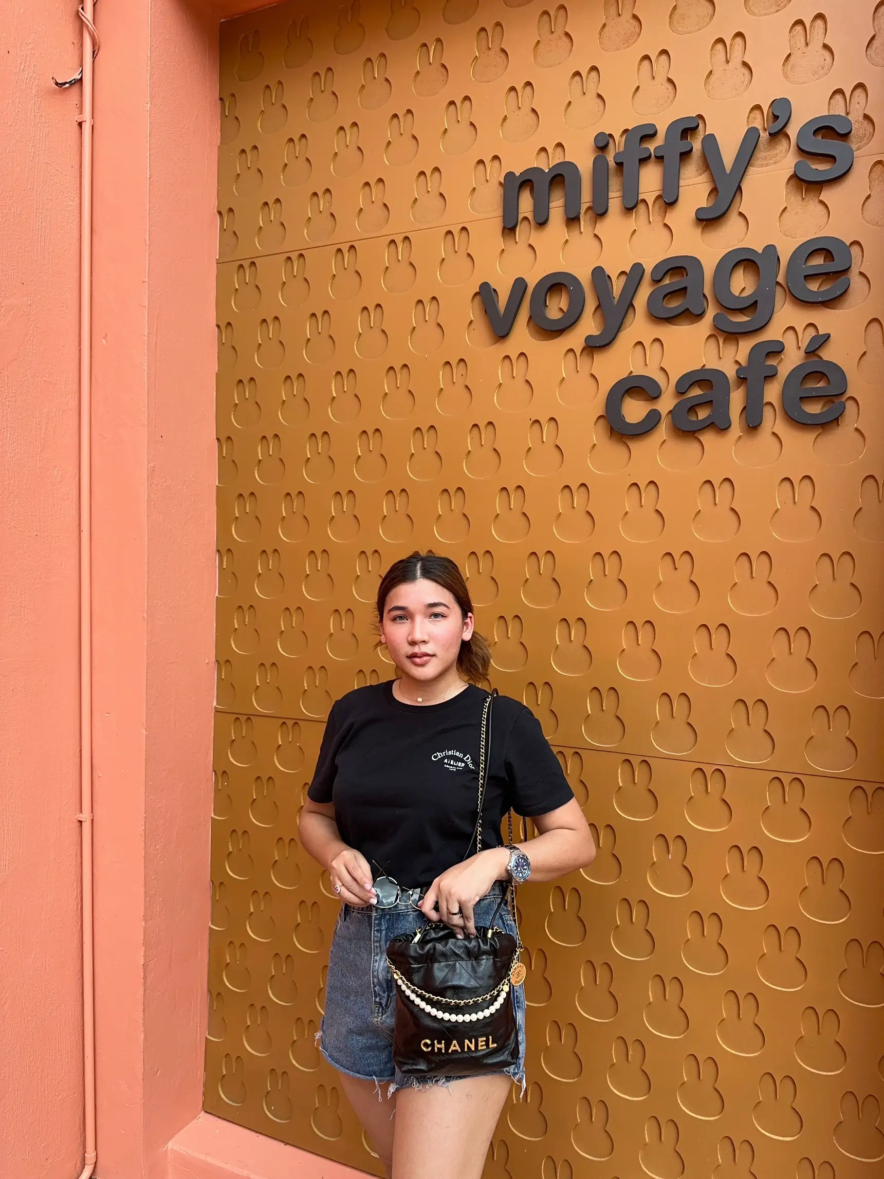 ️ ️ป้ายยา Chanel 22 mini ที่ต้องมี และ คุ้มมากกกก | แกลเลอรีที่โพสต์โดย 𝐒𝐮𝐩𝐚𝐤𝐚𝐫𝐧 | Lemon8