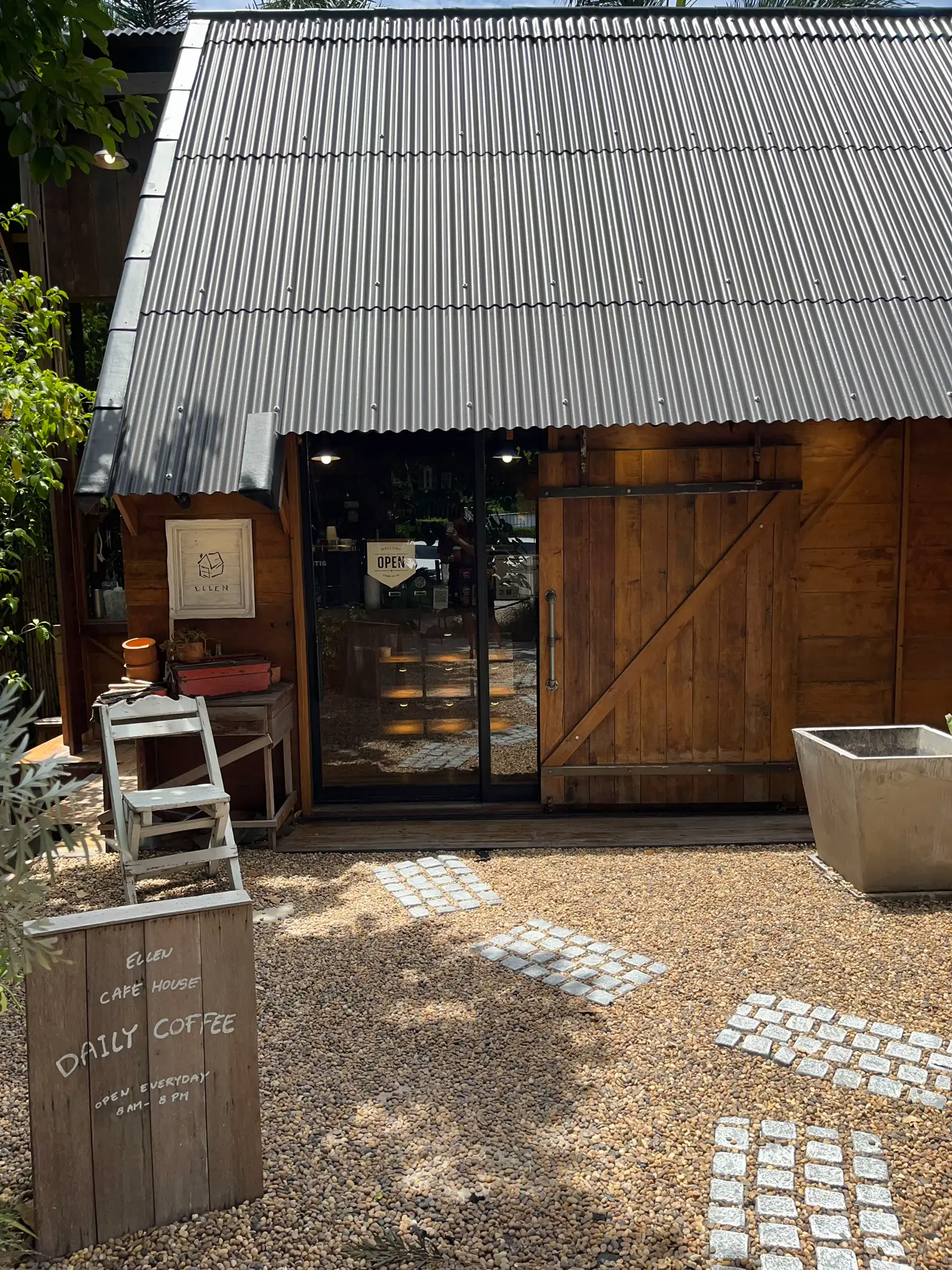 Ellen cafe house คาเฟ่เล็กที่ไม่เล็ก @บางแสนชลบุรี | แกลเลอรีที่โพสต์ ...