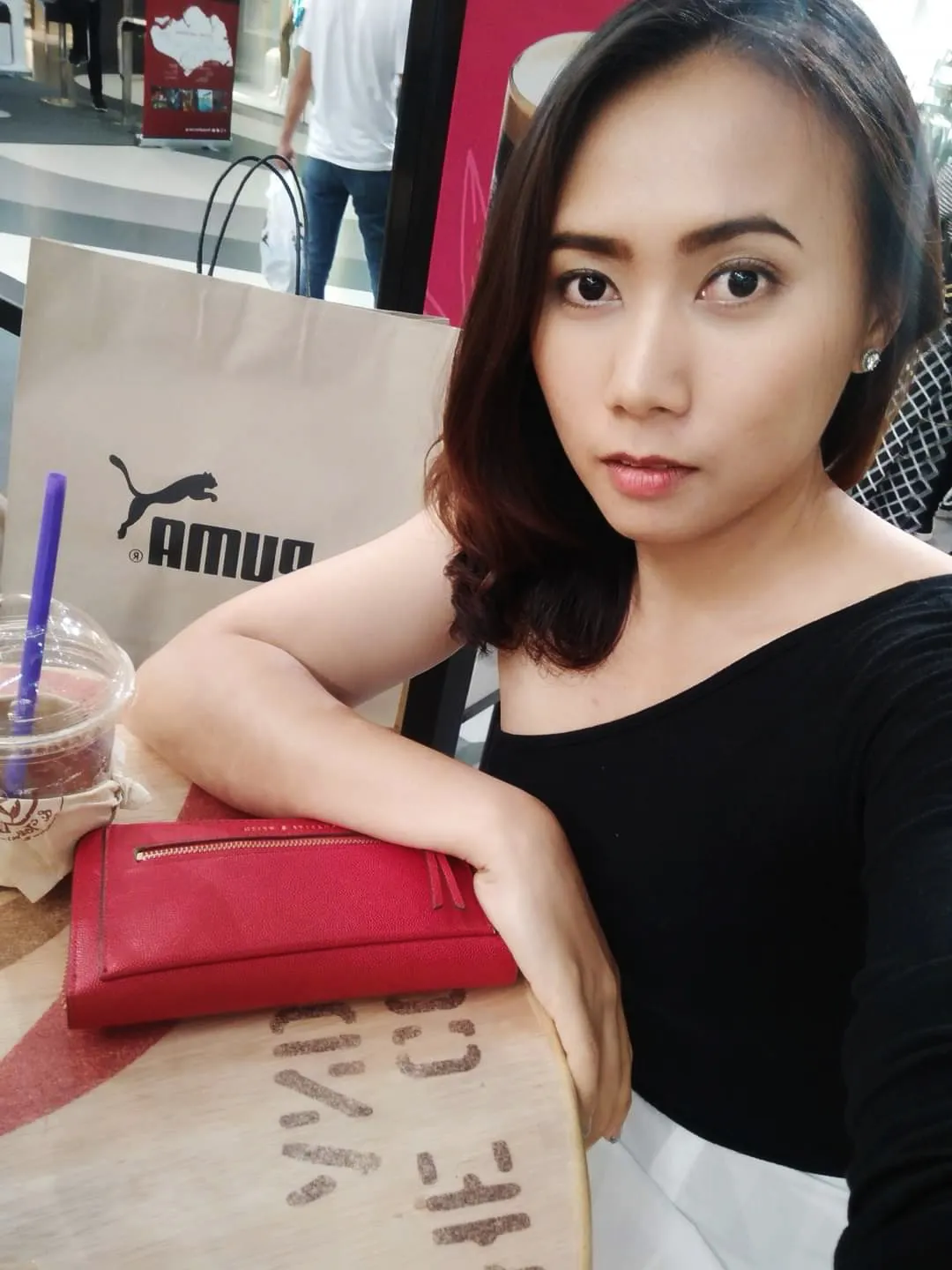 รีวิว 👛 กระเป๋าเงิน Charles & Keith | แกลเลอรีที่โพสต์โดย O'Pal Patchara | Lemon8