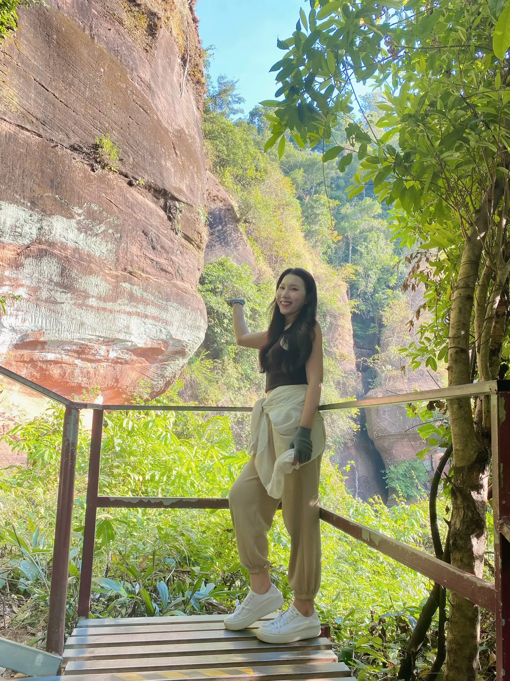 เดินถ้ำนาคา คนเดียว🤍🍋 | แกลเลอรีที่โพสต์โดย ccdp.26 | Lemon8