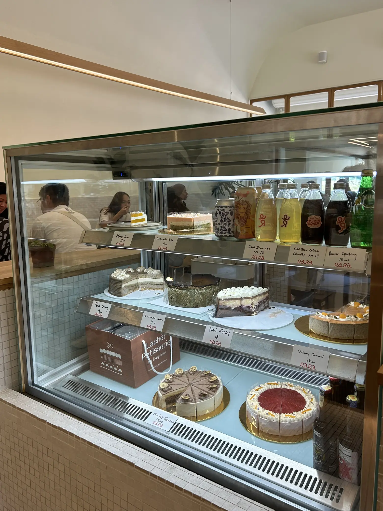 Aesthetic Instagrammable Cafe in PJ- Rara Coffee | Galeri disiarkan ...