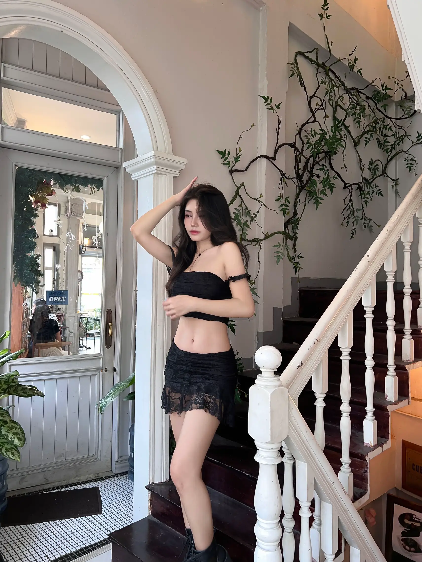 💋OOTD แต่งลุค พส.เวียดนามเก๋ๆ ไปคาเฟ่จึ้งๆ 🖤 | แกลเลอรีที่โพสต์โดย Cherry ʚAngelɞ | Lemon8