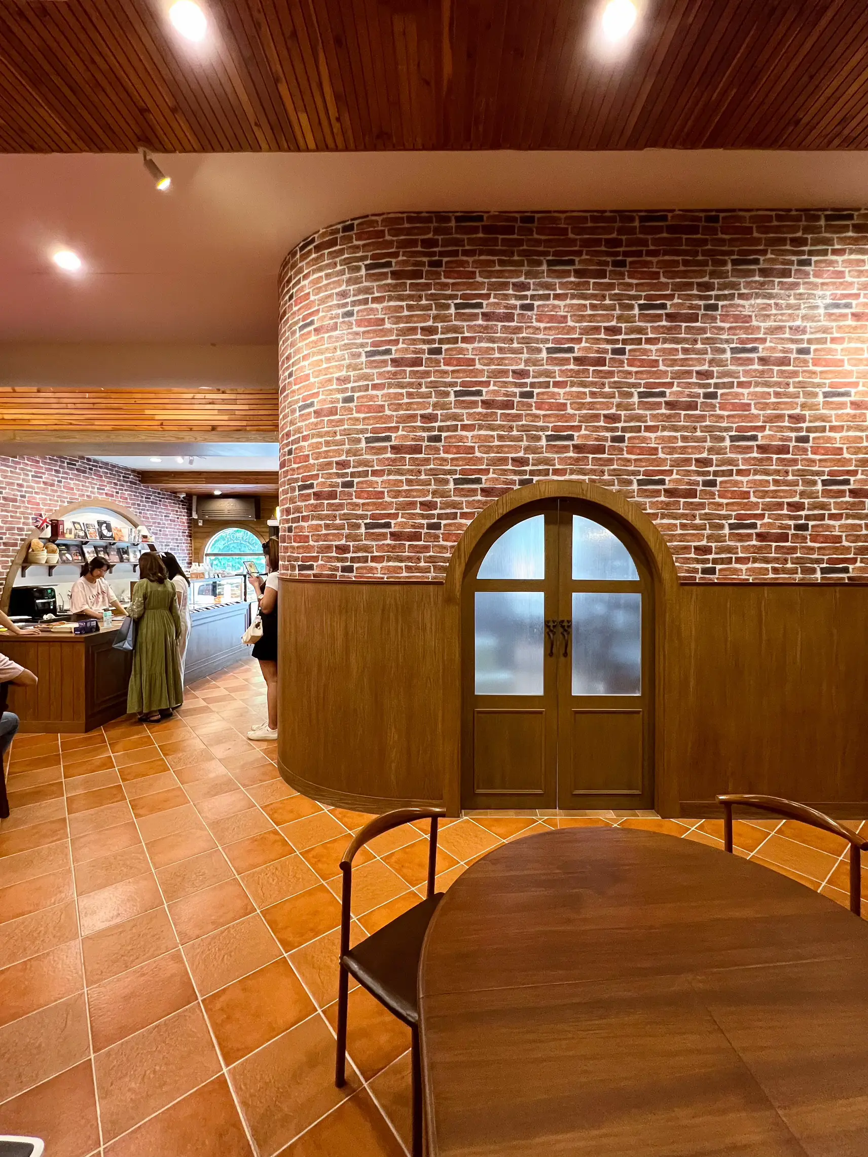 🍞 London.cnx ทาร์ตไข่อร่อยมาก!!! #เชียงใหม่ | แกลเลอรีที่โพสต์โดย May’s ...