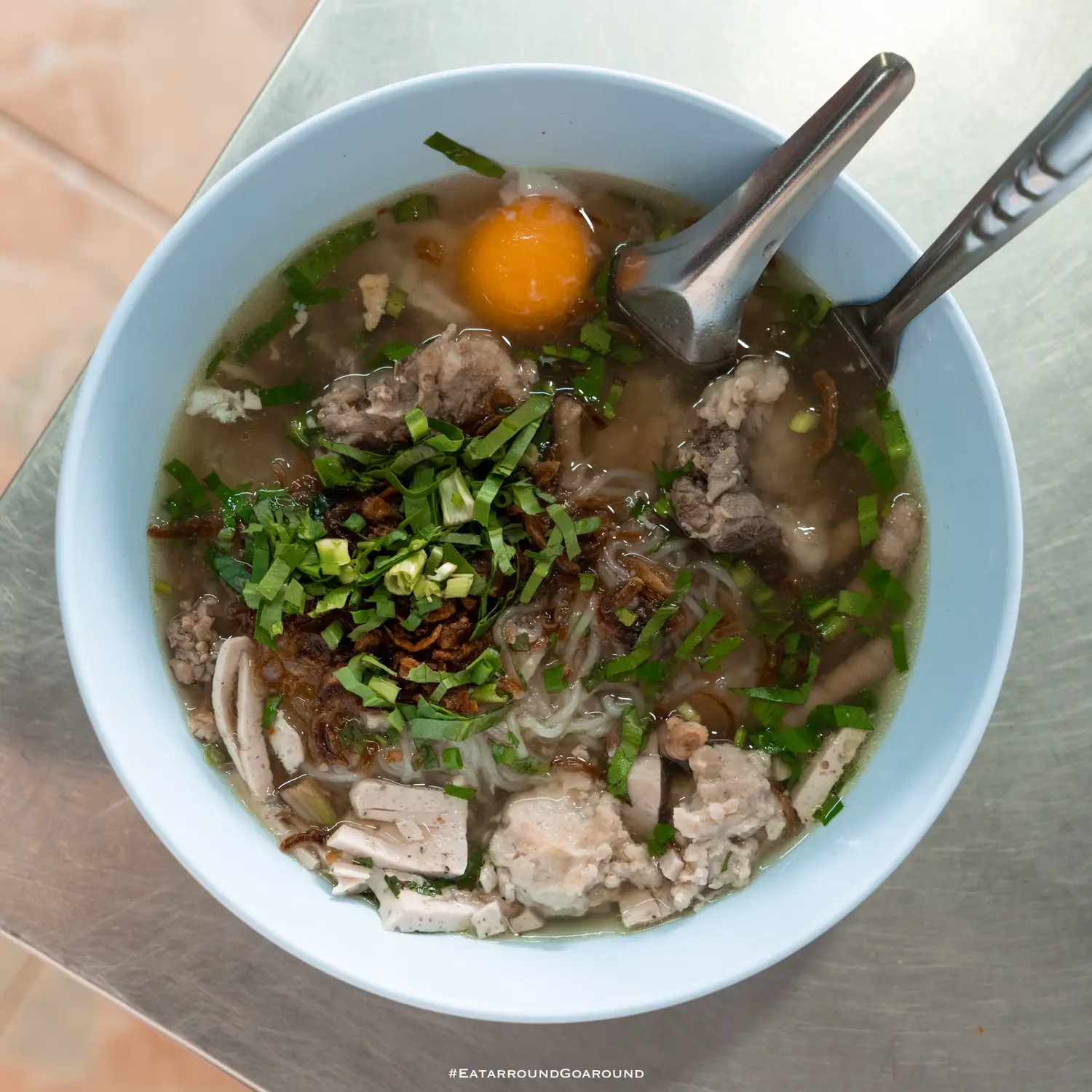 ก๋วยจั๊บดับเพลิง มาอุบลฯ ห้ามพลาด | แกลเลอรีที่โพสต์โดย Zam Jessada | Lemon8