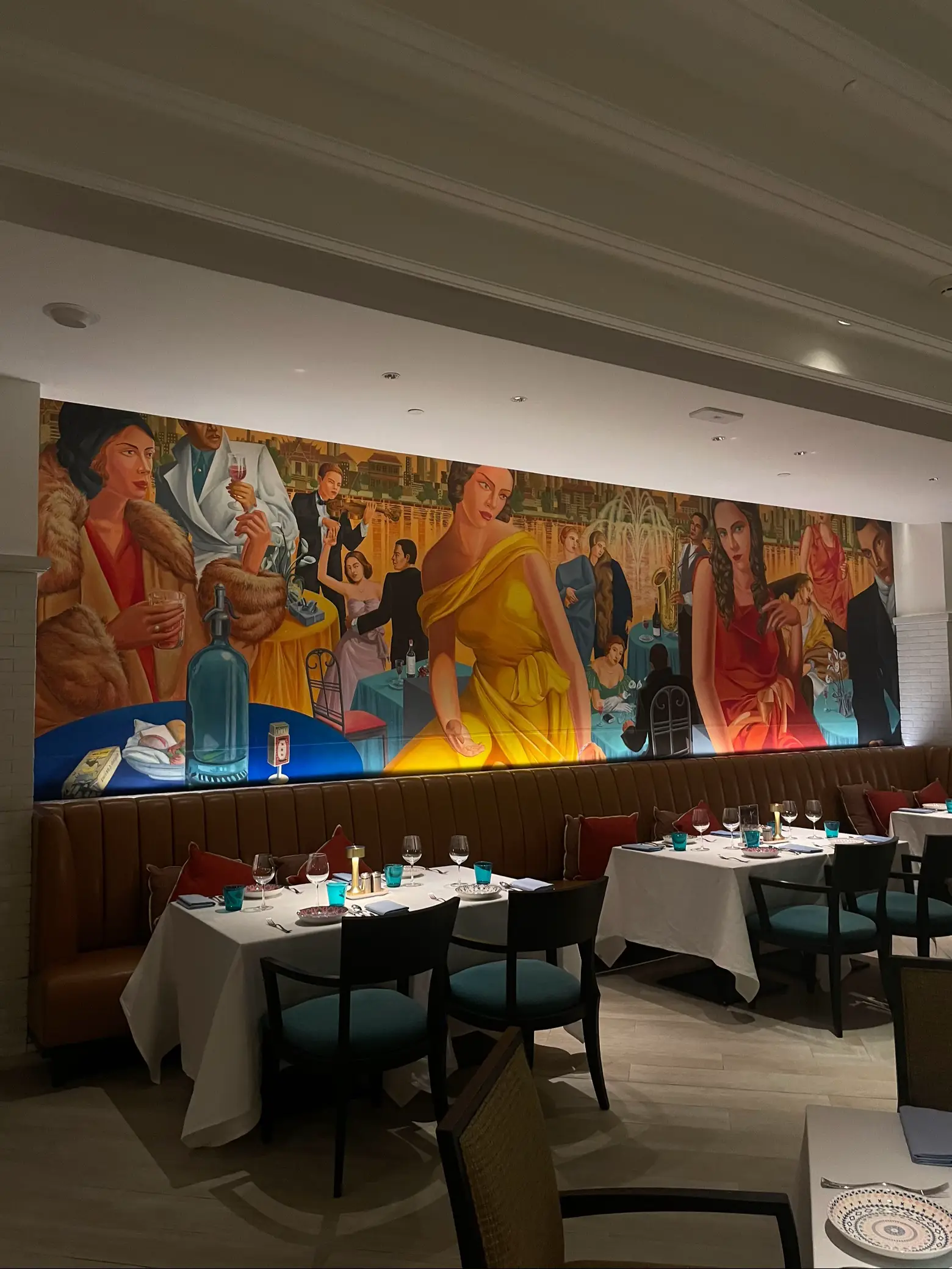 Giorgio’s @Royal orchid sheraton👩🏻‍🍳 | แกลเลอรีที่โพสต์โดย tinyy☃️ | Lemon8