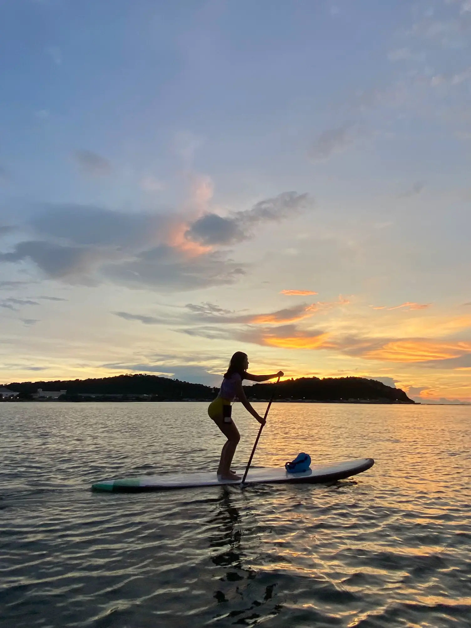 พาพาย Sup Board ป่าชายเลน ทะเลบางแสน แกลเลอรีที่โพสต์โดย Yuiichompoo
