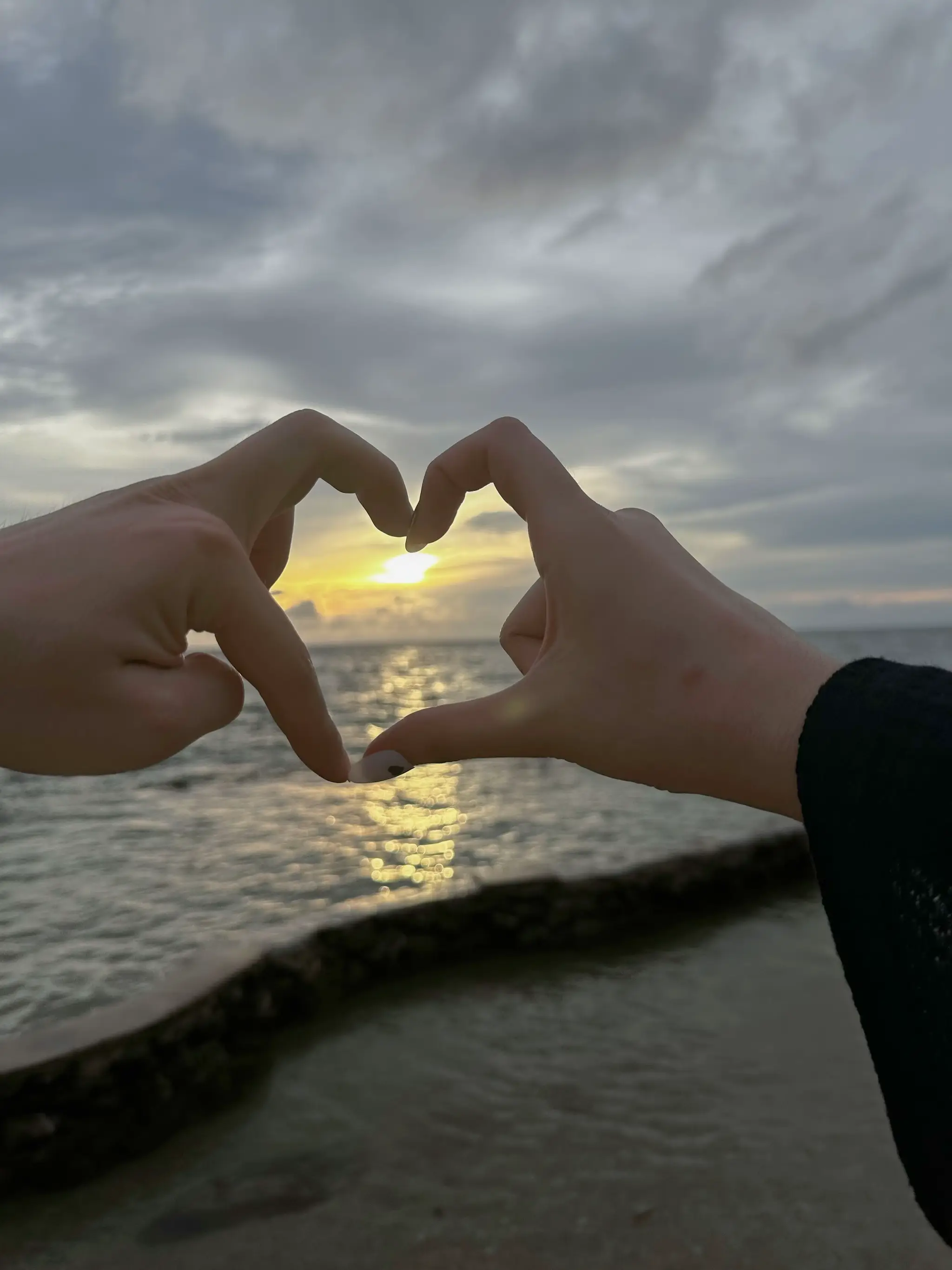 ไอเดียถ่ายรูปที่ทะเลกับเพื่อน - การค้นหาใน Lemon8