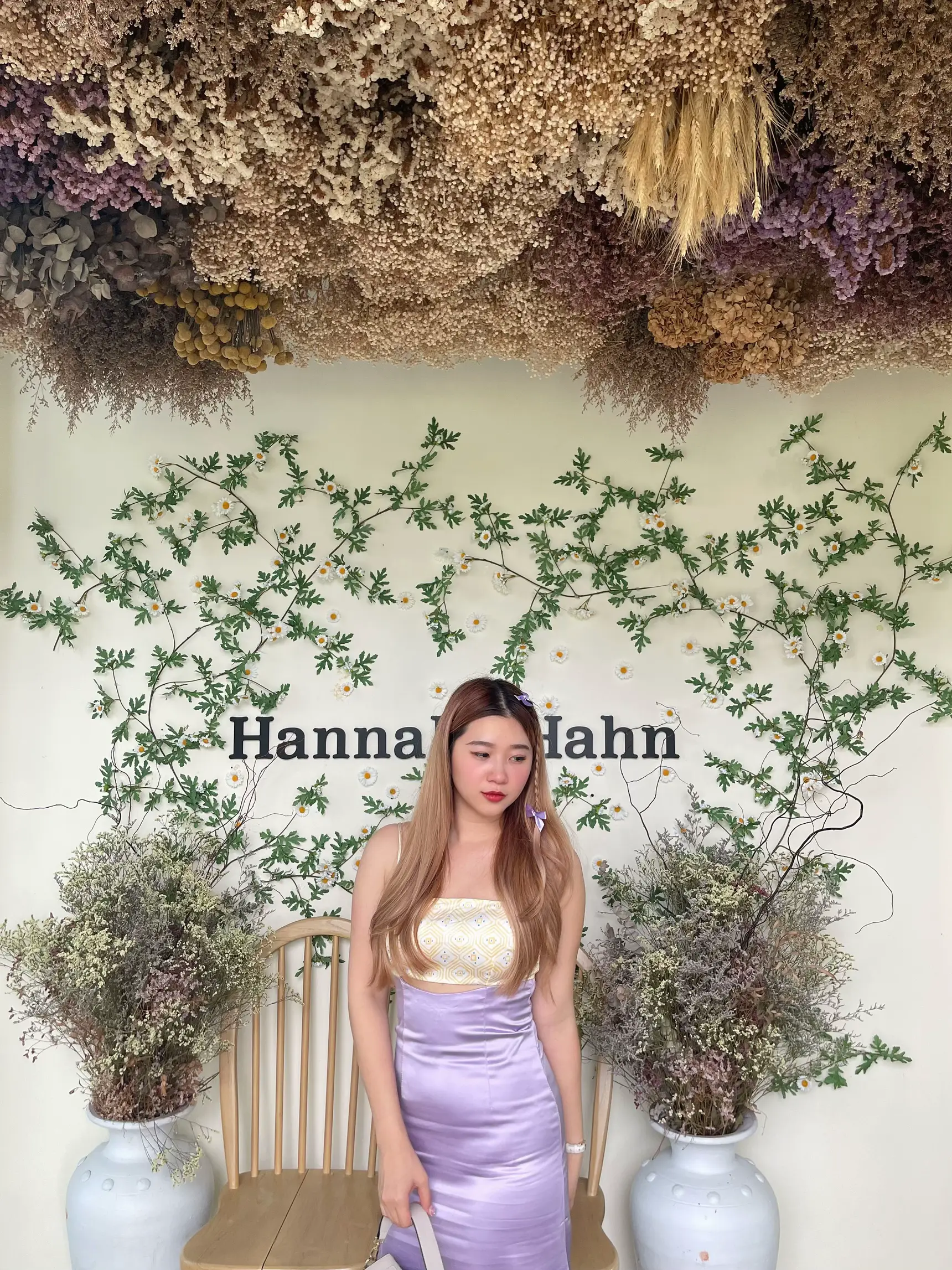 ลุคคิ้วท์ๆ💜 กับคาเฟ่สุดน่ารักที่เชียงใหม่ hannah hahn🍸🍳 | แกลเลอรีที่ ...