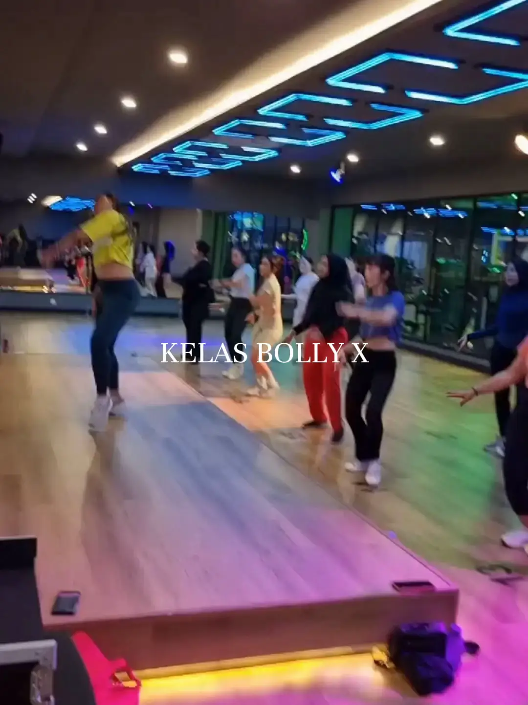 KELAS BOLLY X | Video dipublikasikan oleh Maya S.N | Lemon8