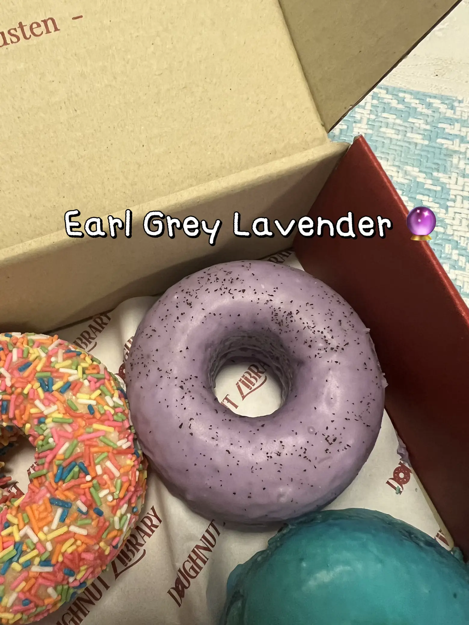 DOUGHNUT LIBRARY โดนัทเจ้าดัง แต่อร่อยมั้ย!? 🤔 | แกลเลอรีที่โพสต์โดย ...