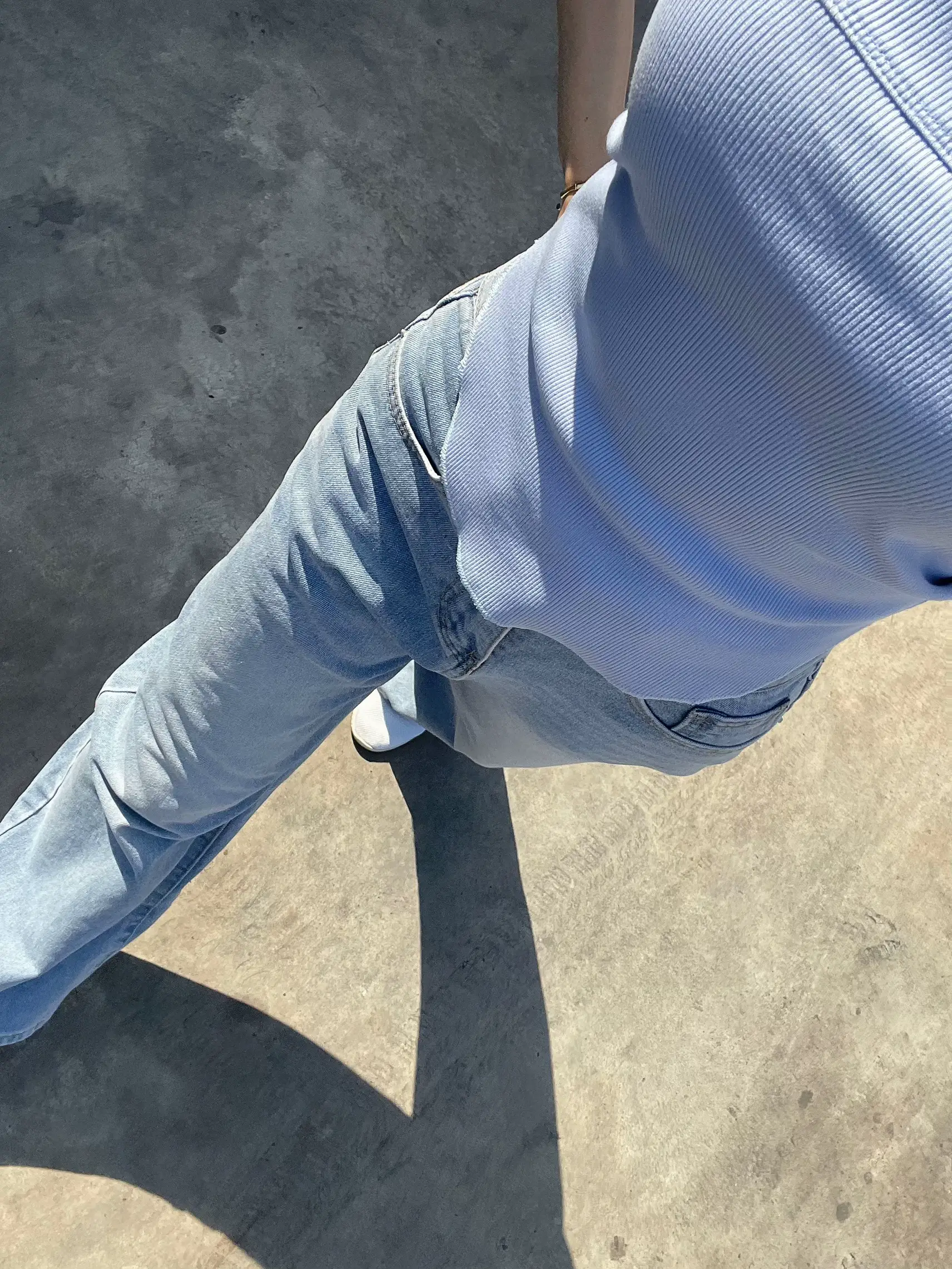 Outfit ideas 💕 | แกลเลอรีที่โพสต์โดย Mint | Lemon8