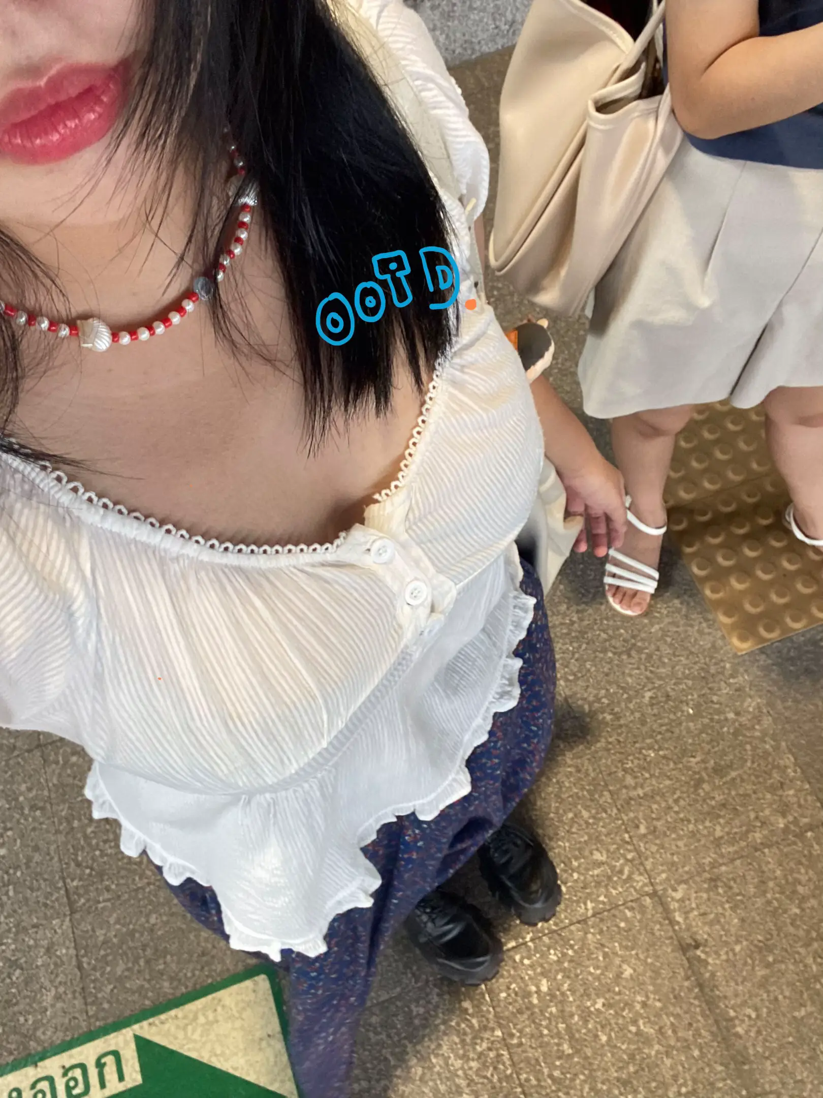 ใครว่า สาวอวบใส่กระโปรงยาวแล้วไม่สวย!!! | แกลเลอรีที่โพสต์โดย :u | Lemon8