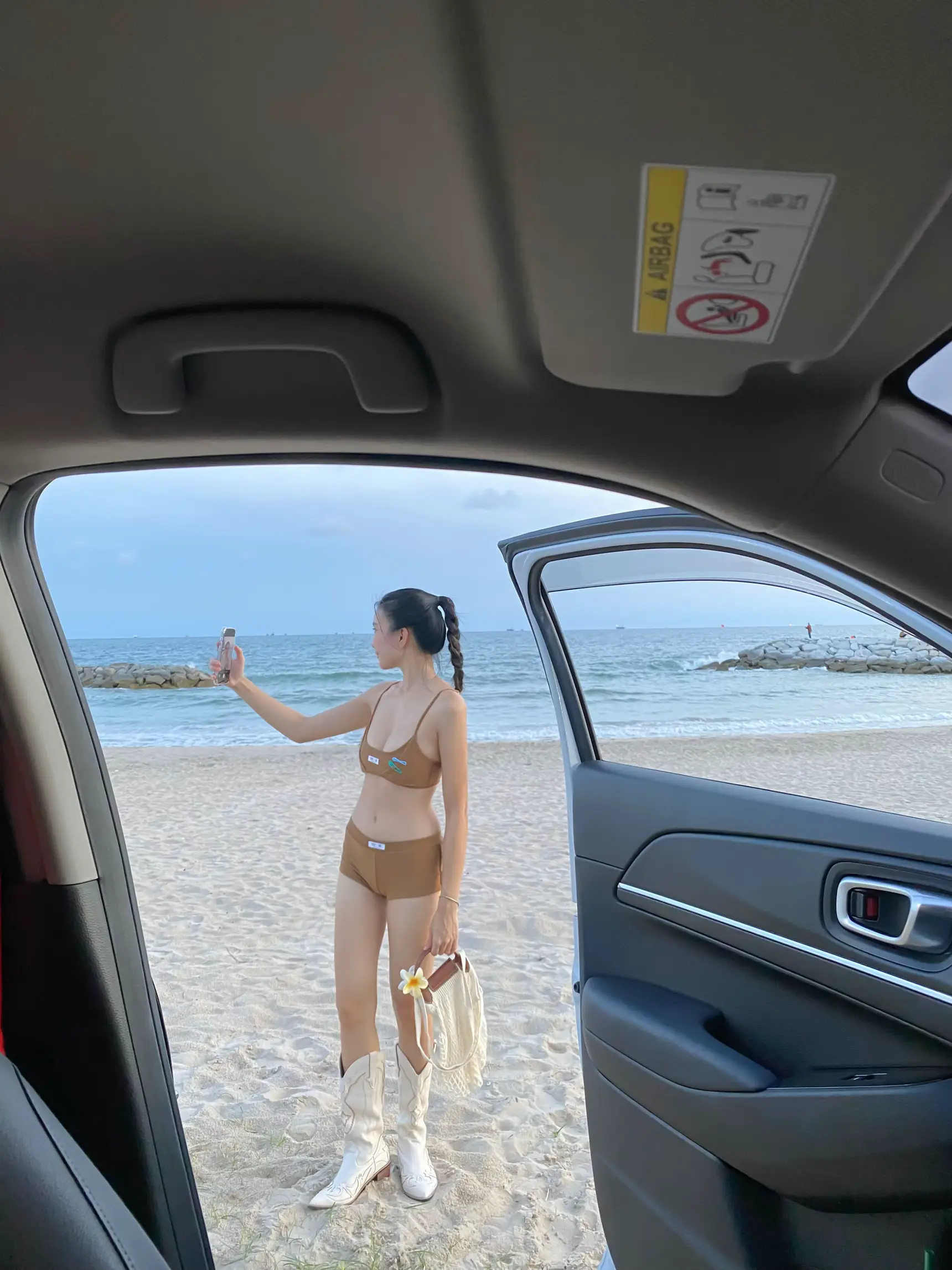 📍พิกัดมุมถ่ายรูปหาดแสงจันทร์ ระยอง | แกลเลอรีที่โพสต์โดย punch | Lemon8