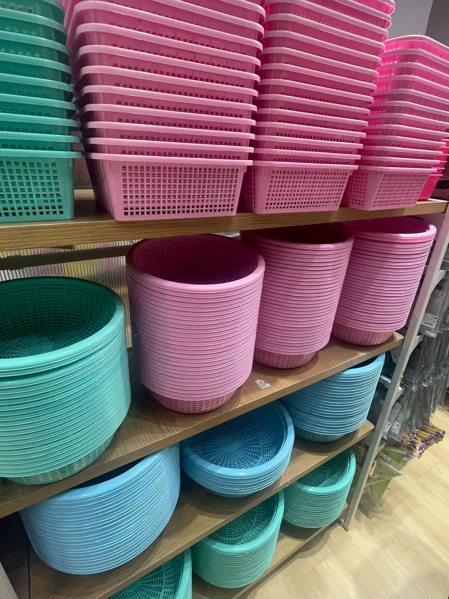 miki miki 10บาท มีสาขาไรบ้าง | แกลเลอรีที่โพสต์โดย bighugna♡ | Lemon8