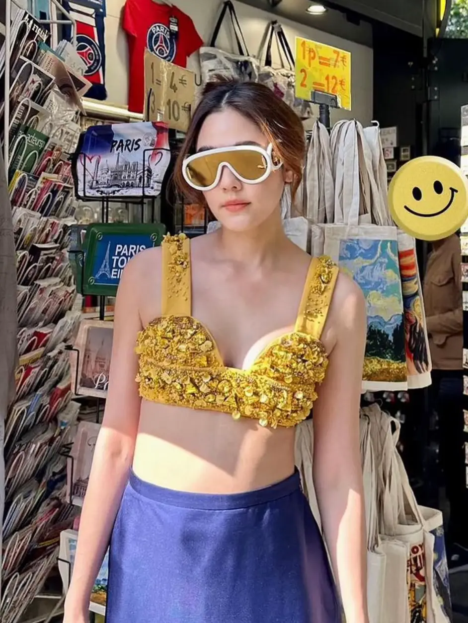 แว่นสายแฟ แบบตัวมัม | แกลเลอรีที่โพสต์โดย Kwang Krittaya | Lemon8