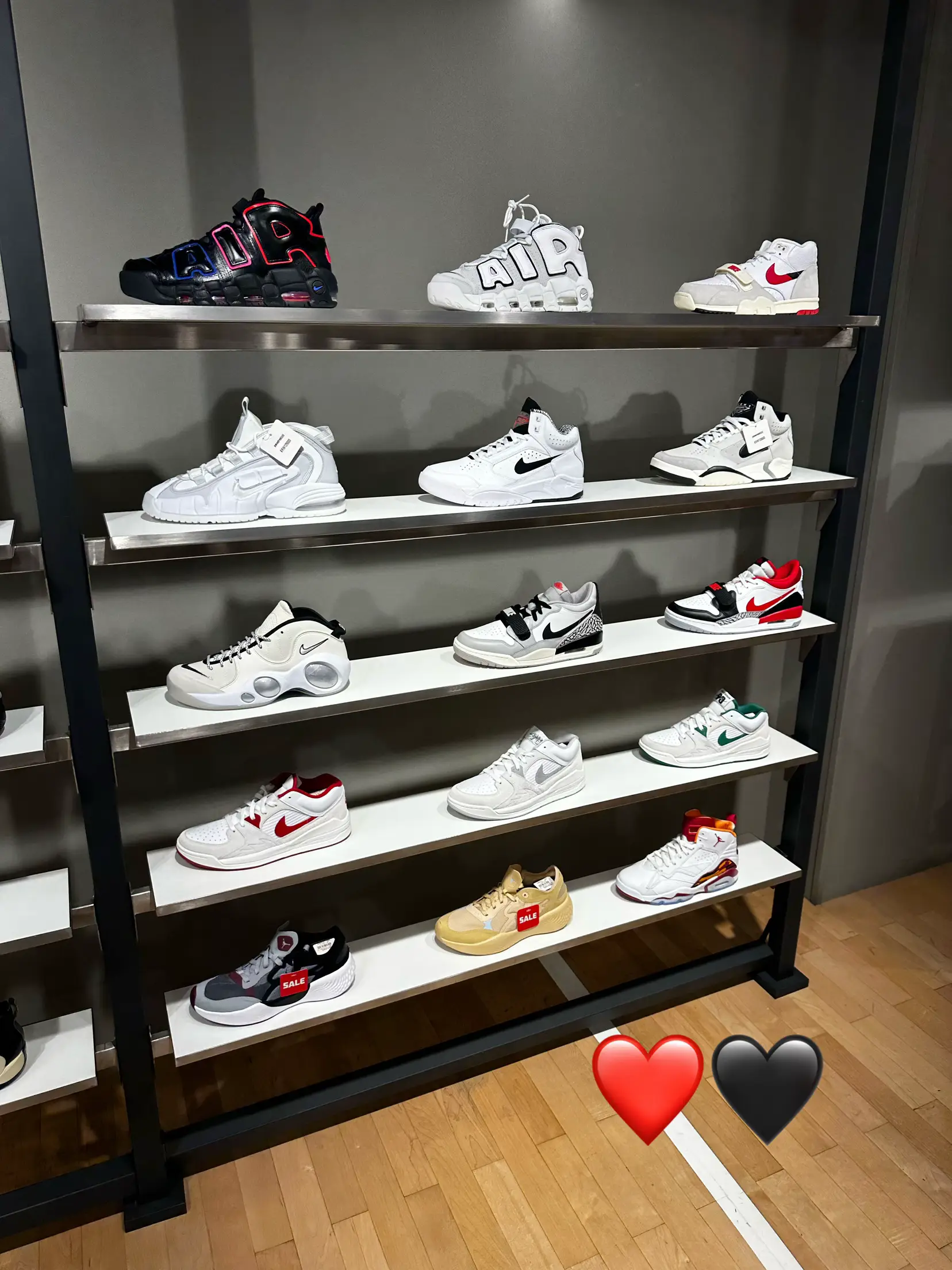 Foot locker คู่ไหนยังไม่เข้าไทยบ้าง!! 🇰🇷 | แกลเลอรีที่โพสต์โดย Darrick ...