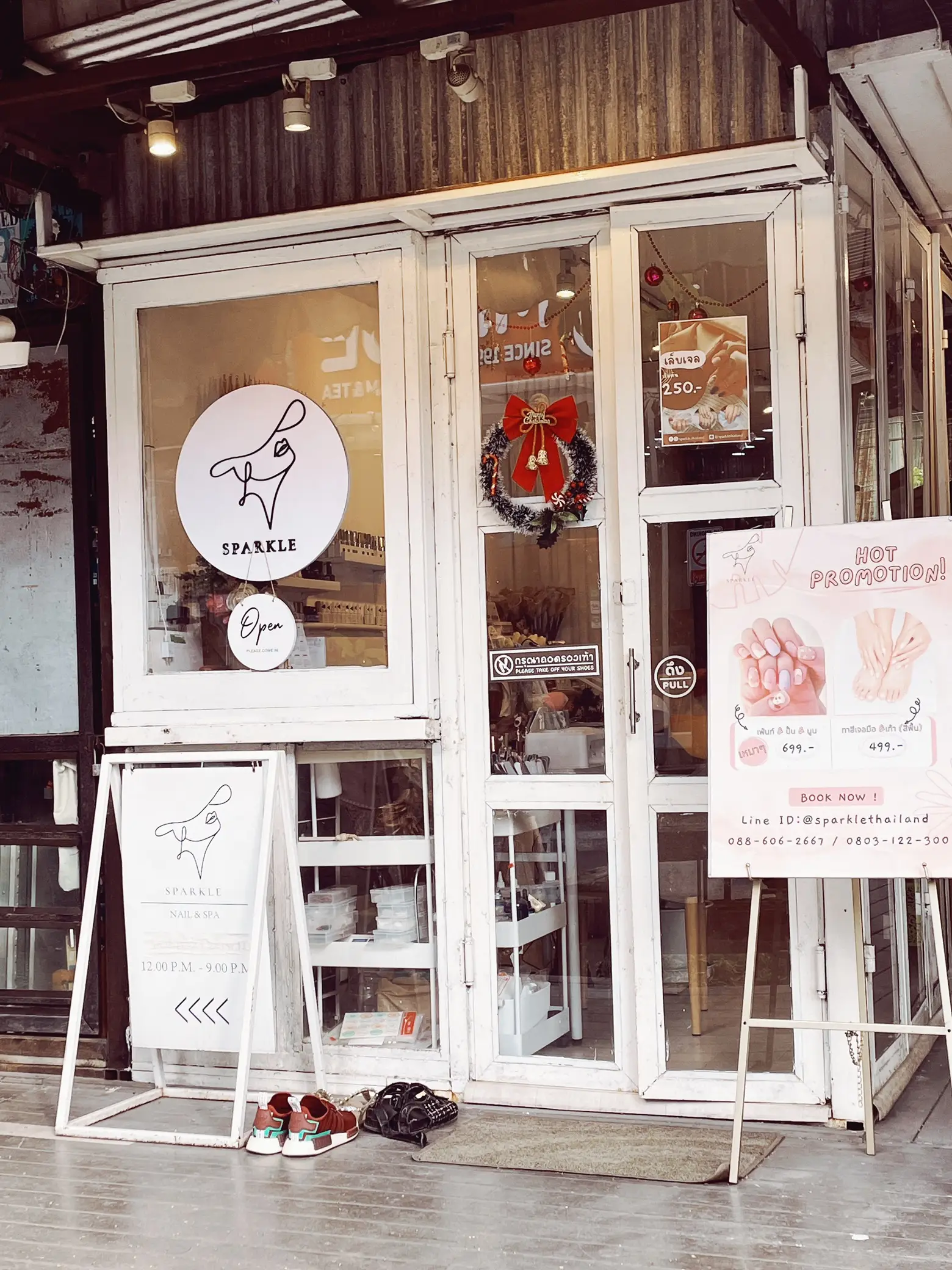 แจกพิกัดร้านทำเล็บย่านปิ่นเกล้า ช่างชุ่ย | แกลเลอรีที่โพสต์โดย Malitah -Blog | Lemon8