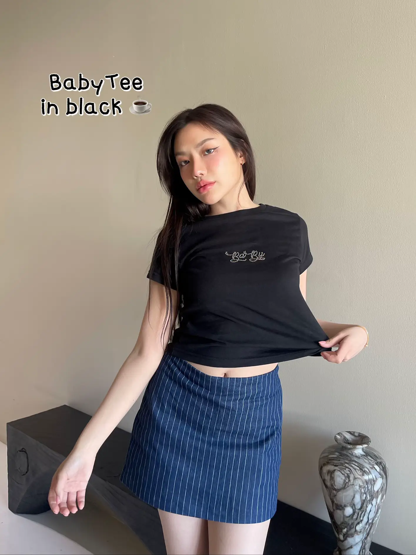 Baby Tee ใส่เสื้อทรงนี้แล้วอึดอัดจริงหรอ?! 🤔 | แกลเลอรีที่โพสต์โดย Sistersfabric | Lemon8