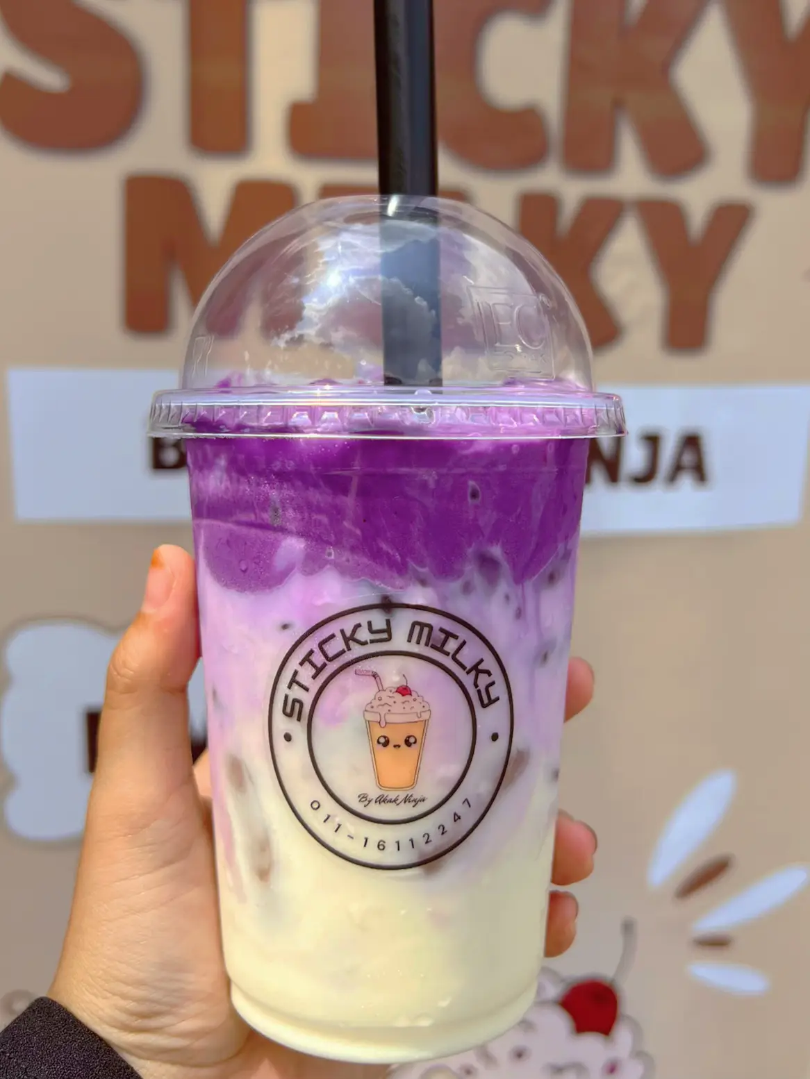 Sticky milk viral pekan 😍 | Galeri disiarkan oleh Nur Ainee | Lemon8