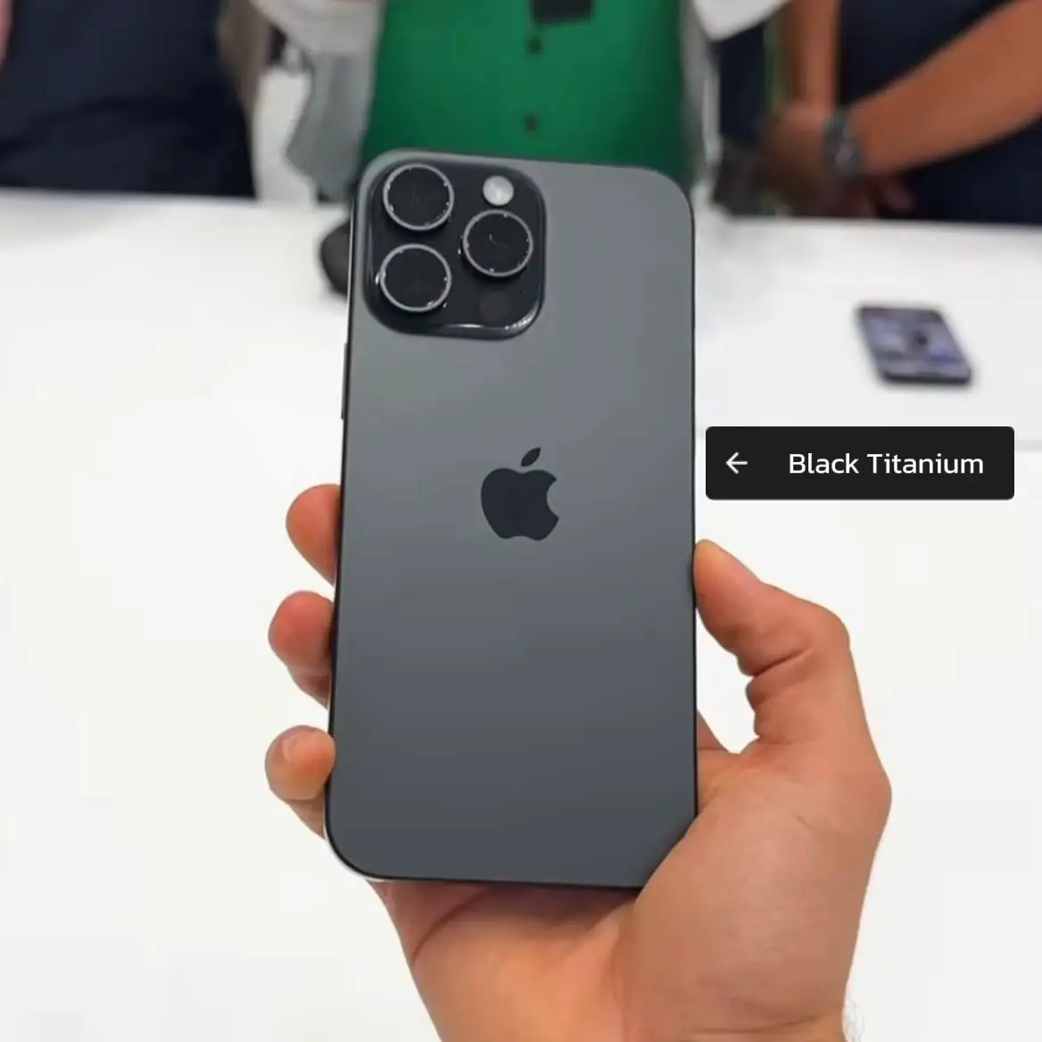 สีจริงแบบ On Hand กับ iPhone 16 Pro/ProMax | แกลเลอรีที่โพสต์โดย ...