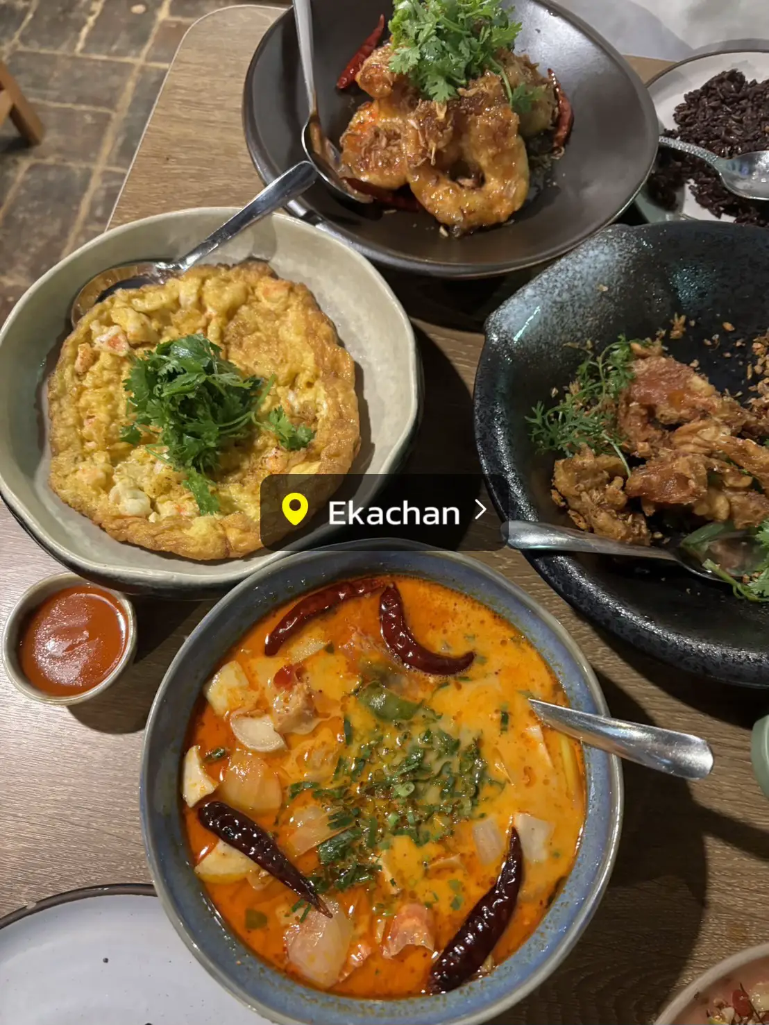 รวม 10 ร้านอร่อยเชียงใหม่ ต้องไปลอง! | แกลเลอรีที่โพสต์โดย Yoko 🌲🌷 | Lemon8