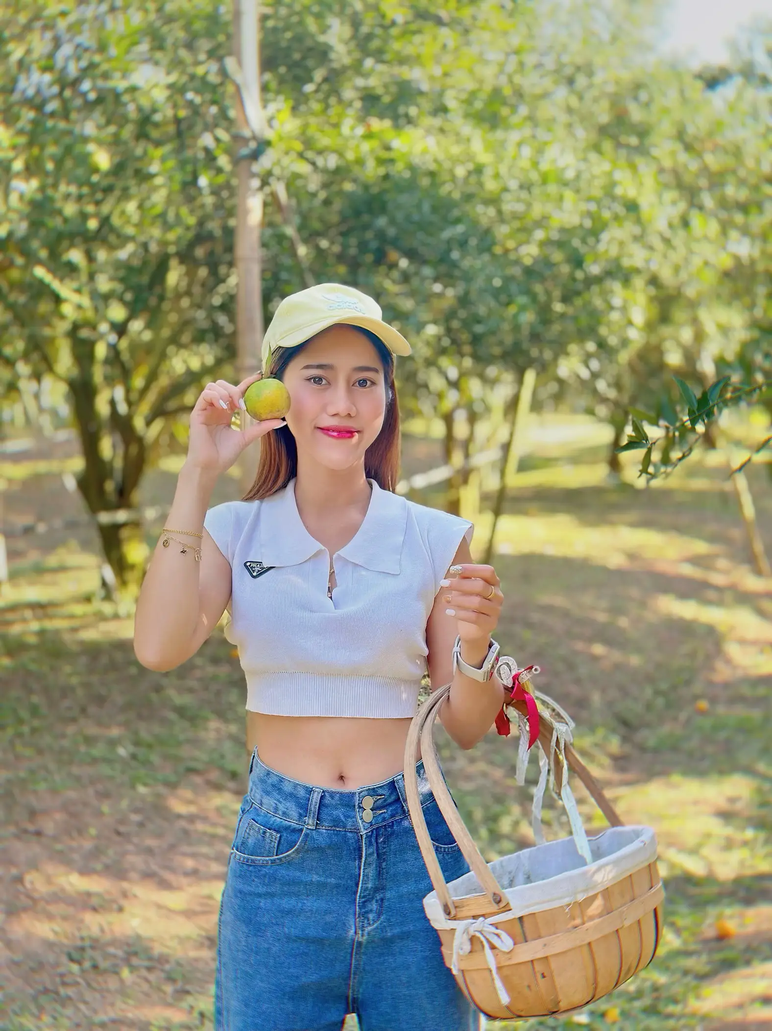 🍊มาทำคอนเทนต์ เก็บส้มกันเถอะ | แกลเลอรีที่โพสต์โดย Manow | Lemon8