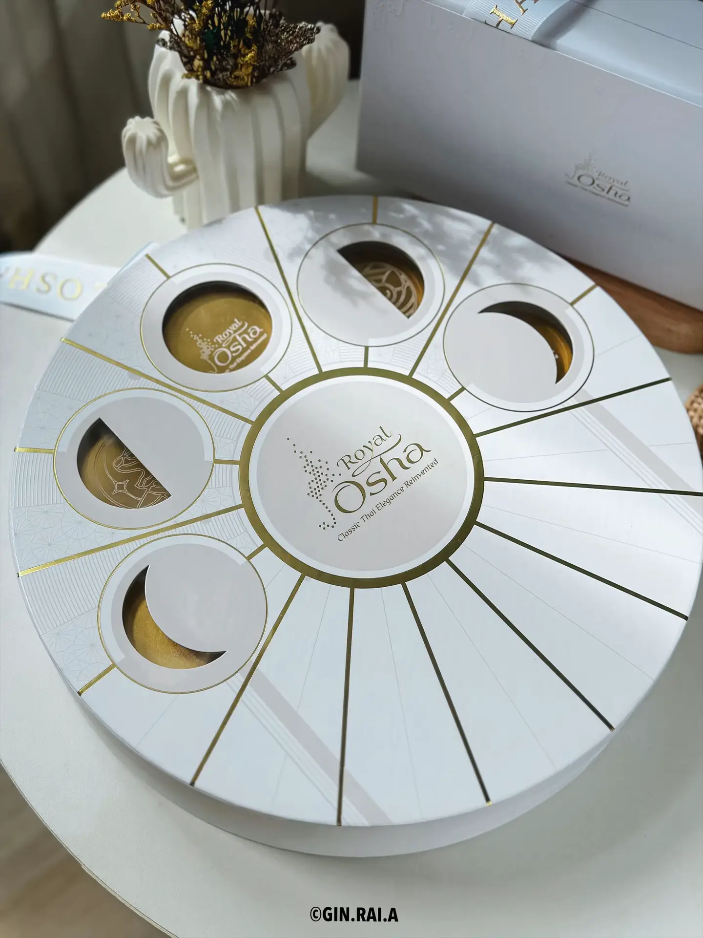 THE ETERNAL OF MOONLIGHT | แกลเลอรีที่โพสต์โดย กินไรอ่ะ | Lemon8