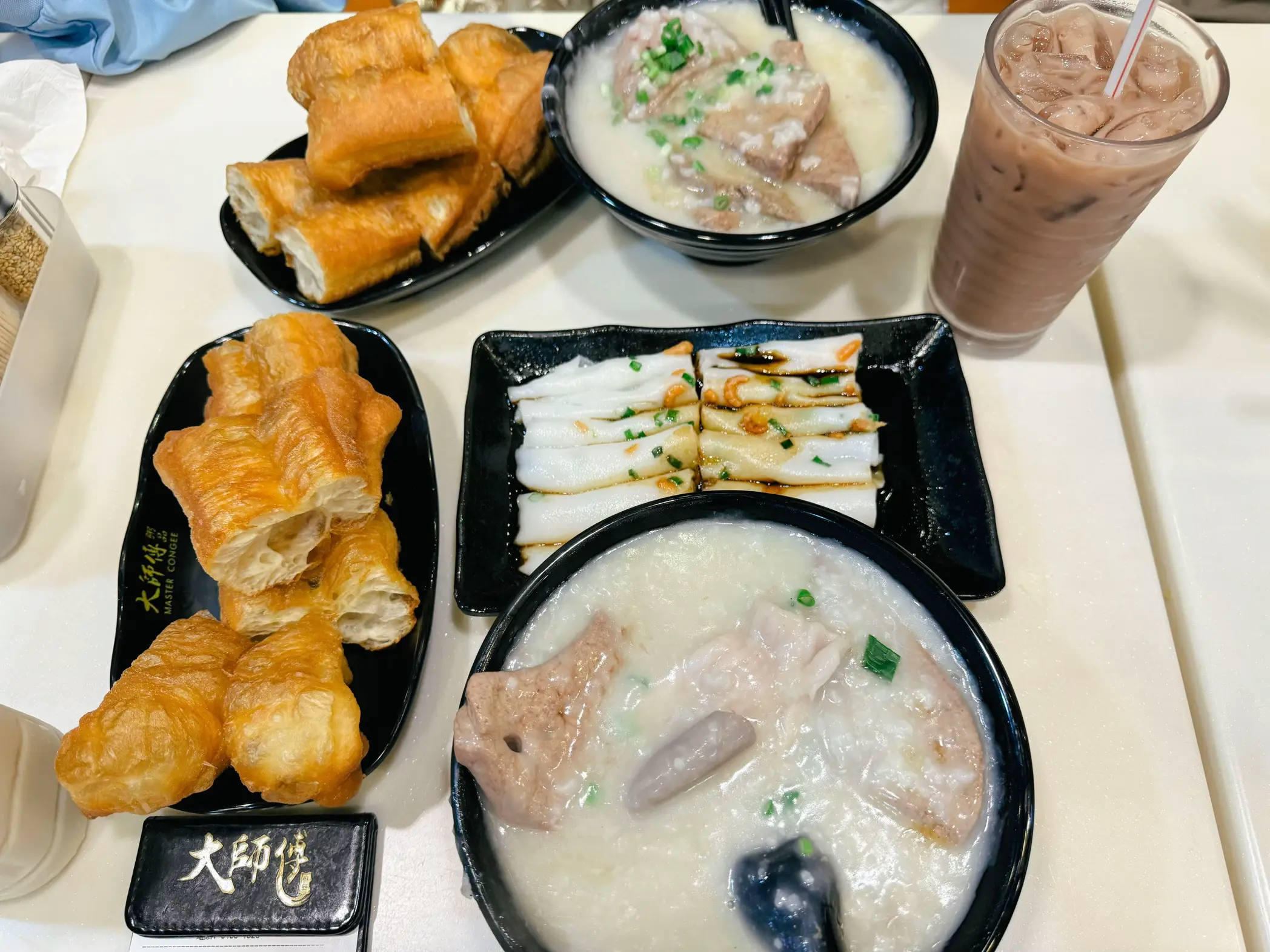 โจ๊กฮ่องกงแสนอร่อย master congee | แกลเลอรีที่โพสต์โดย PP Puripong | Lemon8