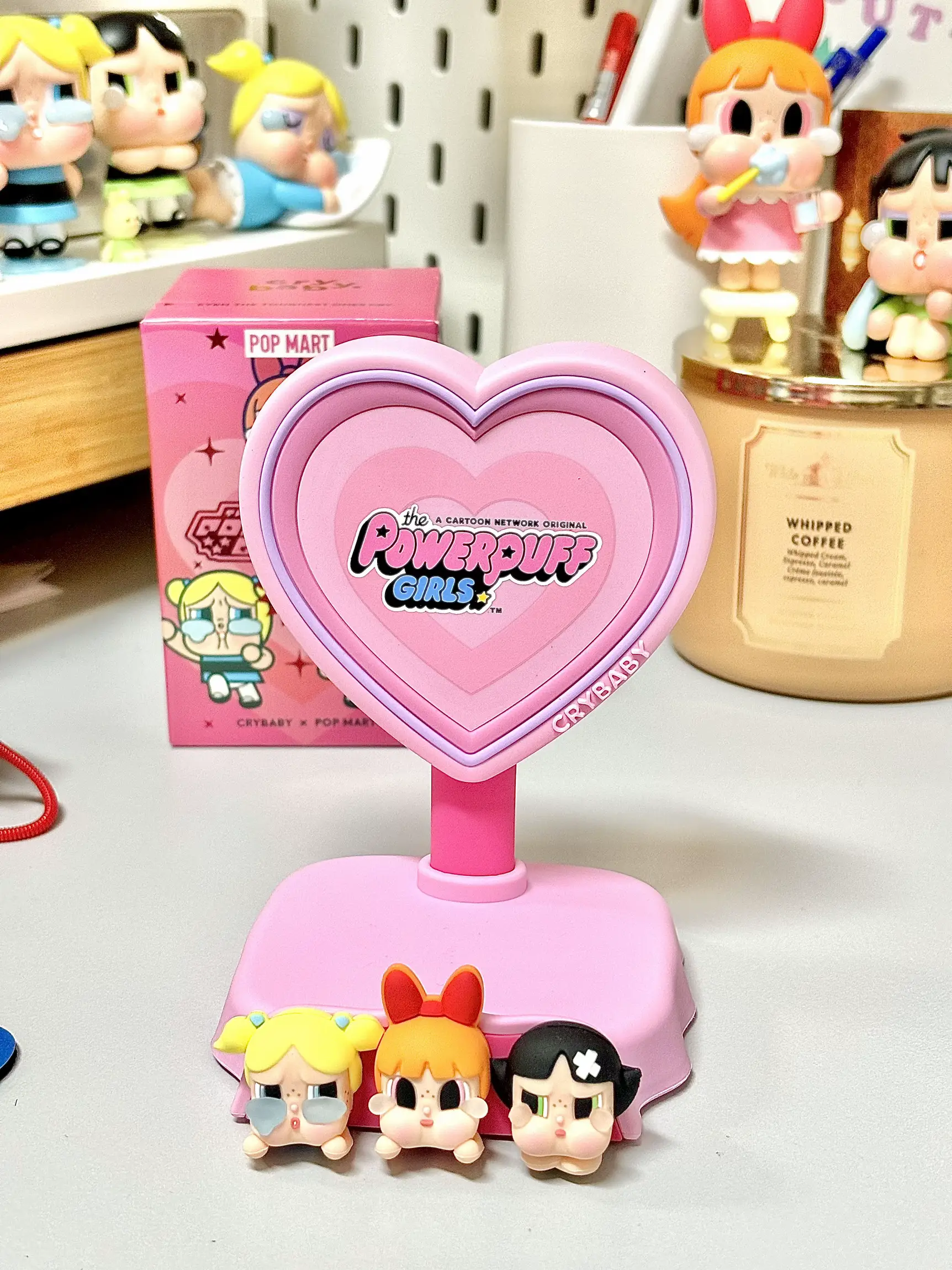 ที่วางมือถือ Powerpuff Girl | แกลเลอรีที่โพสต์โดย Taewtaeww | Lemon8