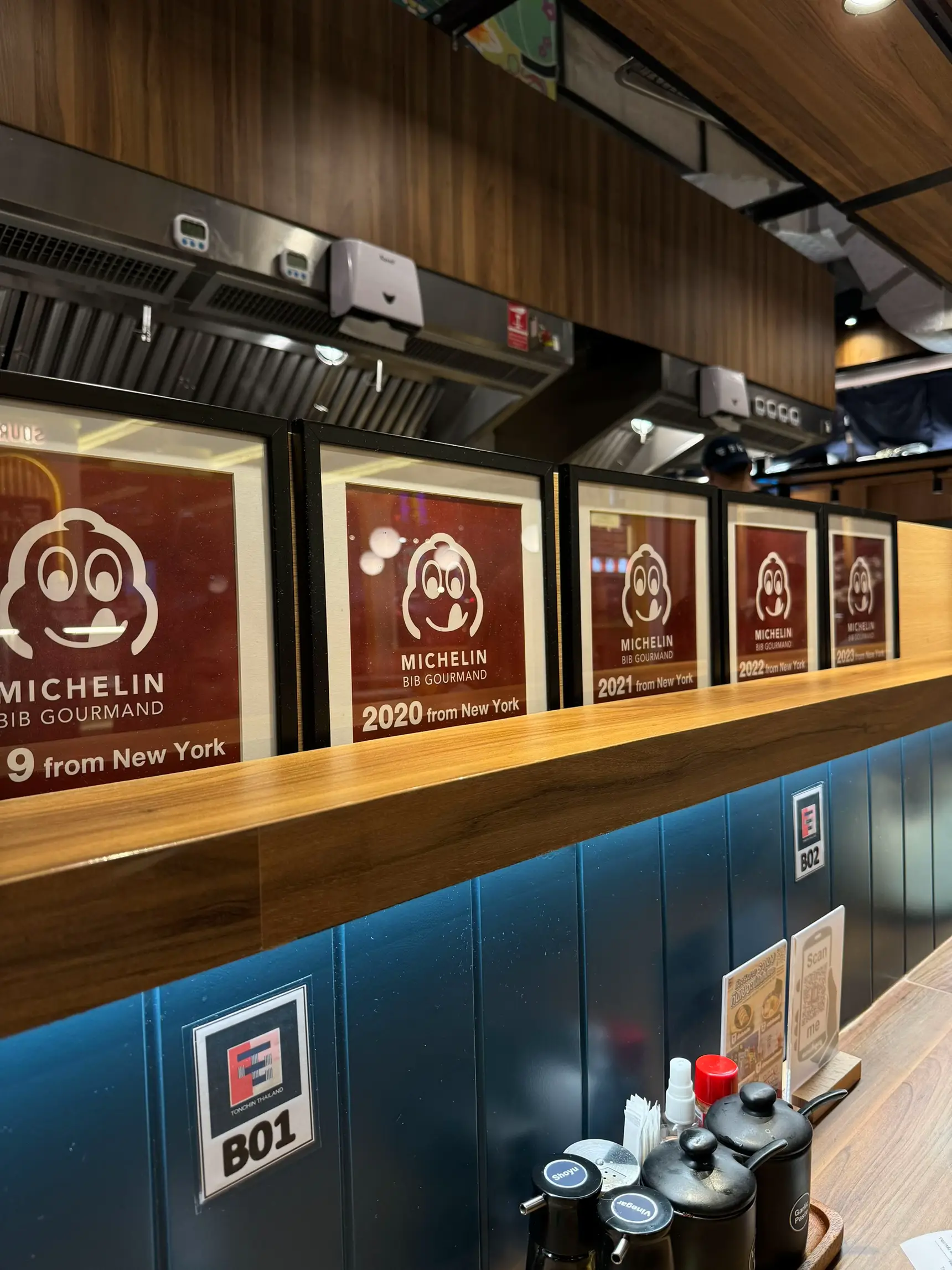 🍜Tonchin Ramen ราเมงดี การันตี Michelin Star 5 ปีซ้อน🌟 | แกลเลอรีที่ ...