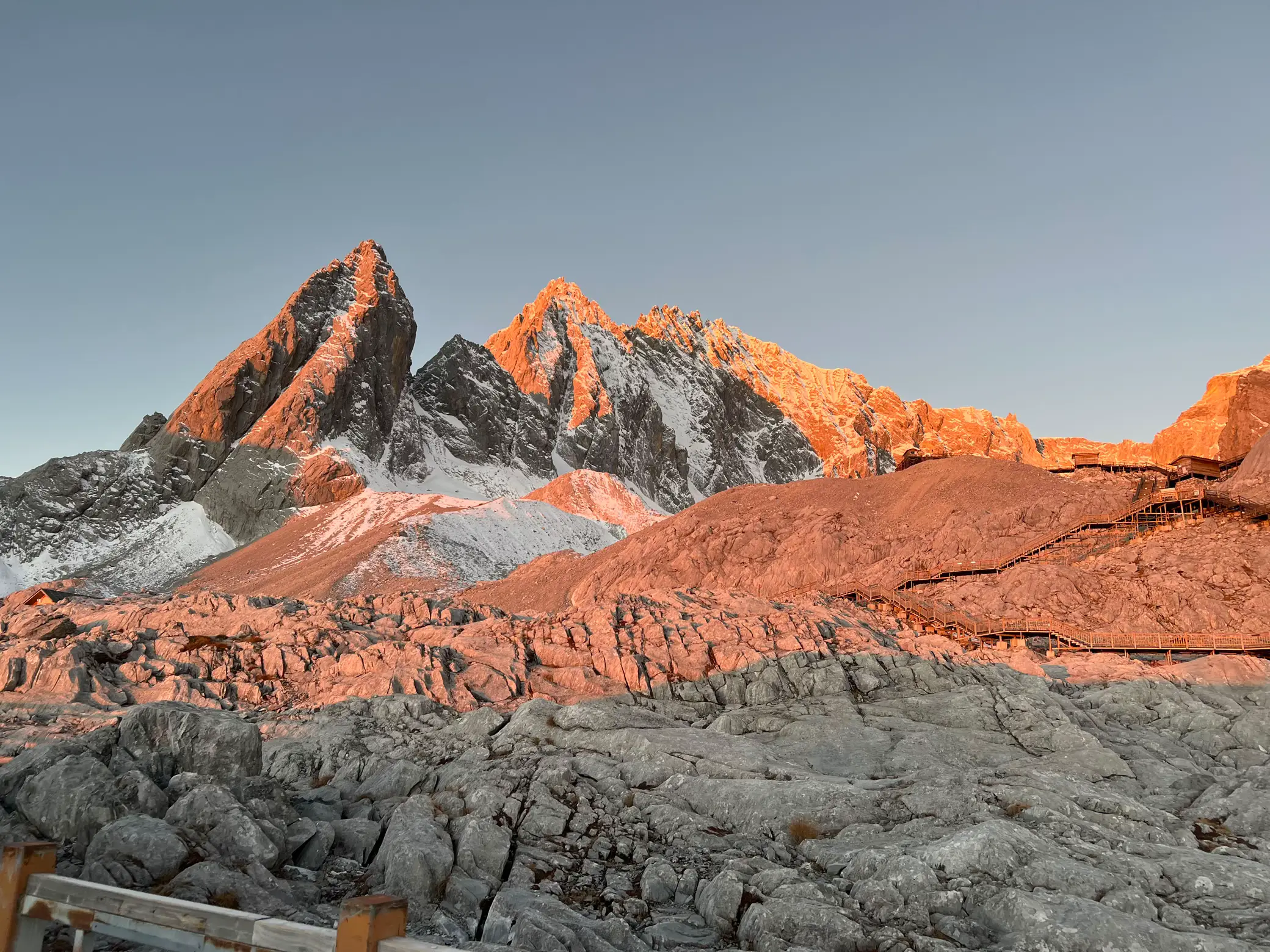 Jade dragon snow Mountain | แกลเลอรีที่โพสต์โดย 🍂panadda🌾 | Lemon8