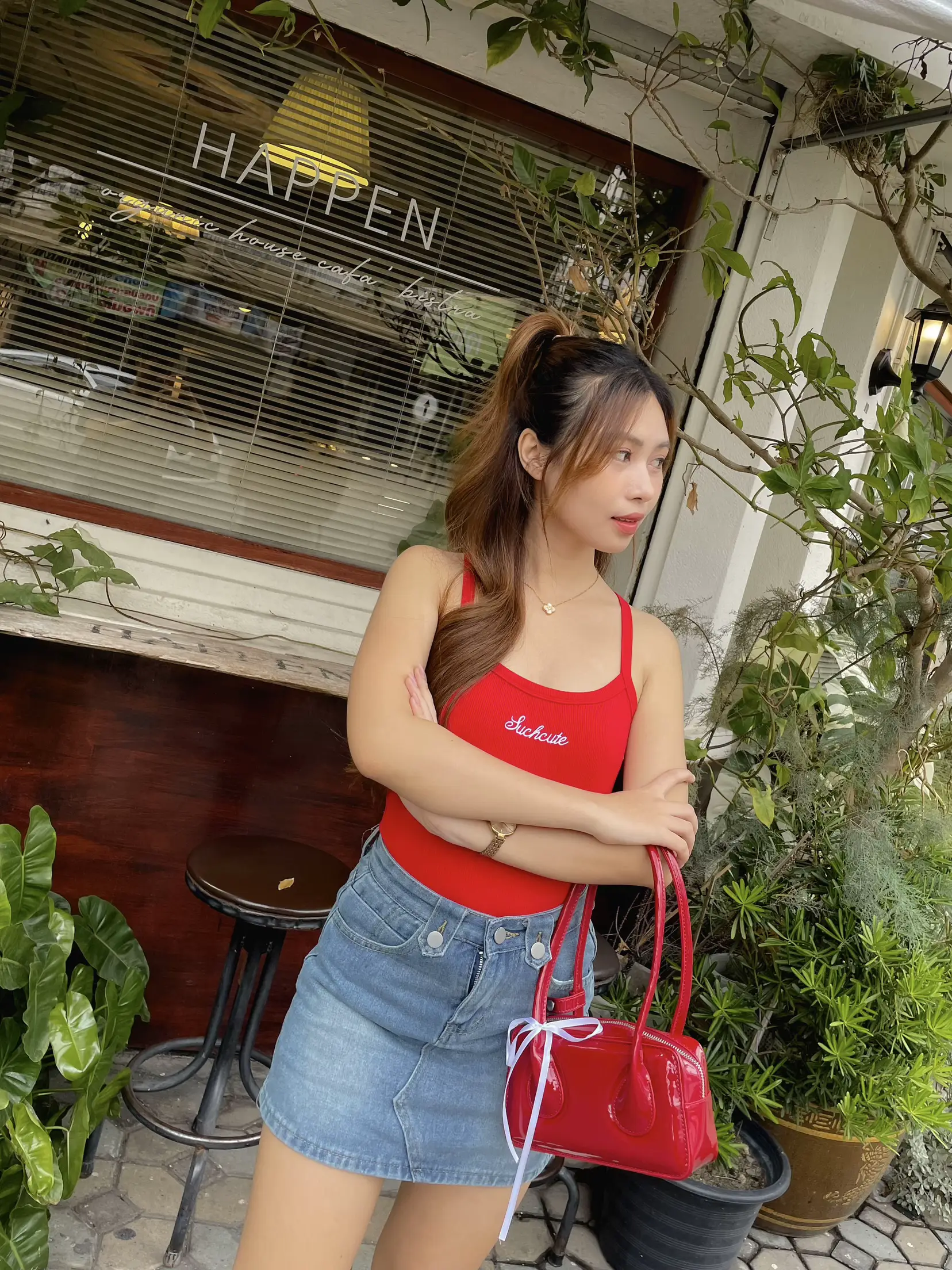 .*Ootd Red Tone🎒 | แกลเลอรีที่โพสต์โดย aommy🦋 ·ᴗ· | Lemon8