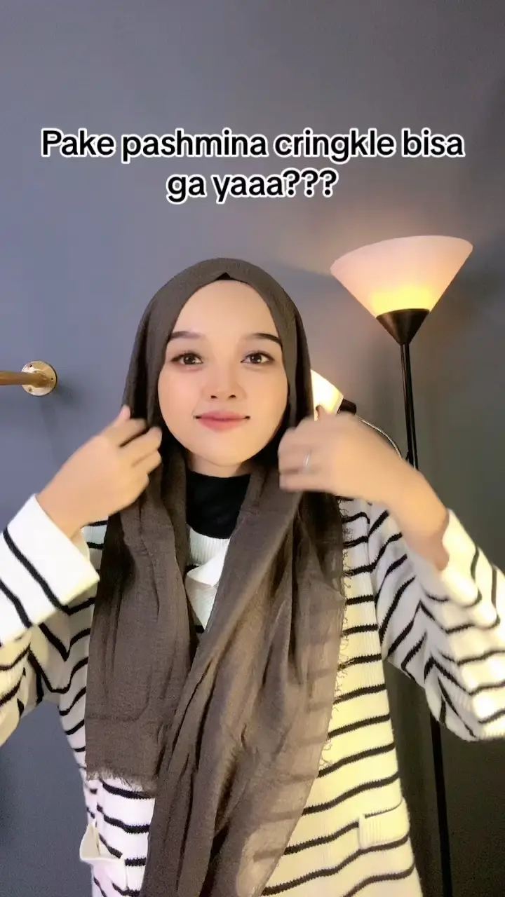 Tutorial pashmina cringkle , semoga bermanfaat | Video dipublikasikan oleh dianadyy | Lemon8
