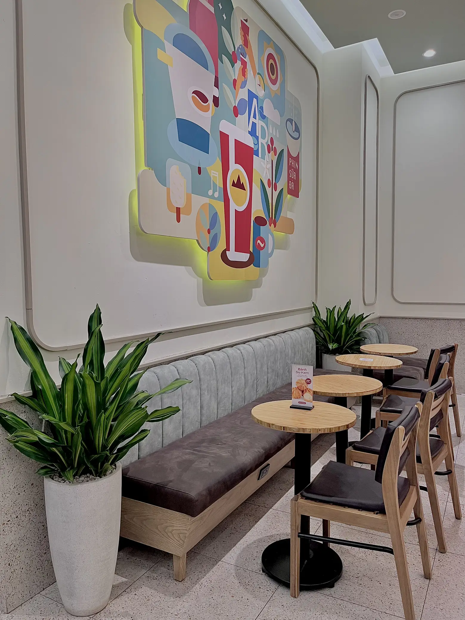 Điểm mạnh và điểm yếu của HighLand coffee | Bộ sưu tập do Nu Yang đăng | Lemon8