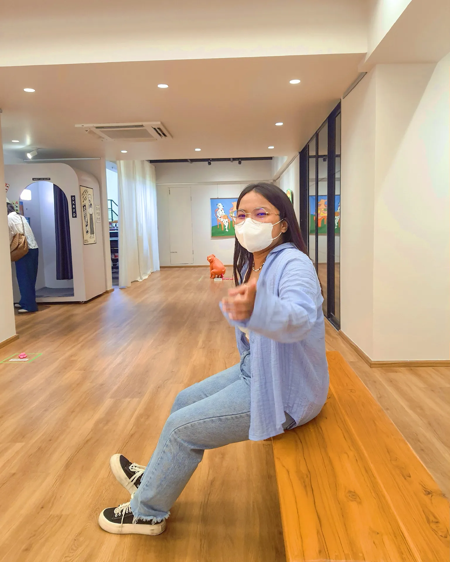 ไปถ่ายรูปกัน📸 | 📍Kich gallery🐕💩 | แกลเลอรีที่โพสต์โดย LNum_stn | Lemon8