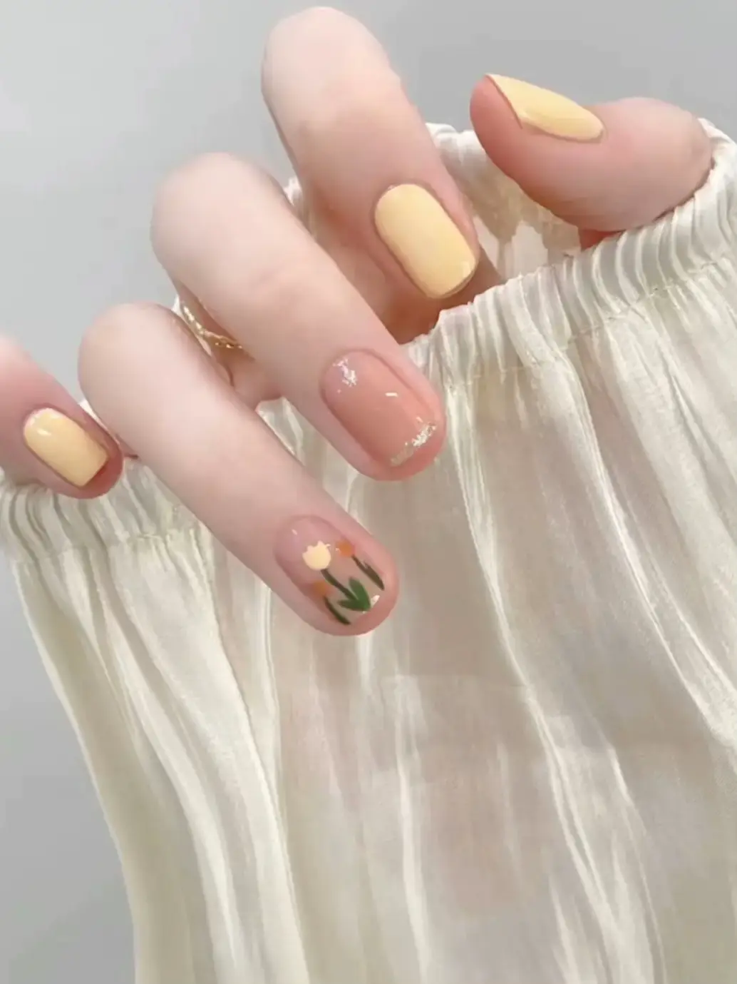 ไอเดียเล็บ cute🌸 | แกลเลอรีที่โพสต์โดย 💗seven nails💅 | Lemon8