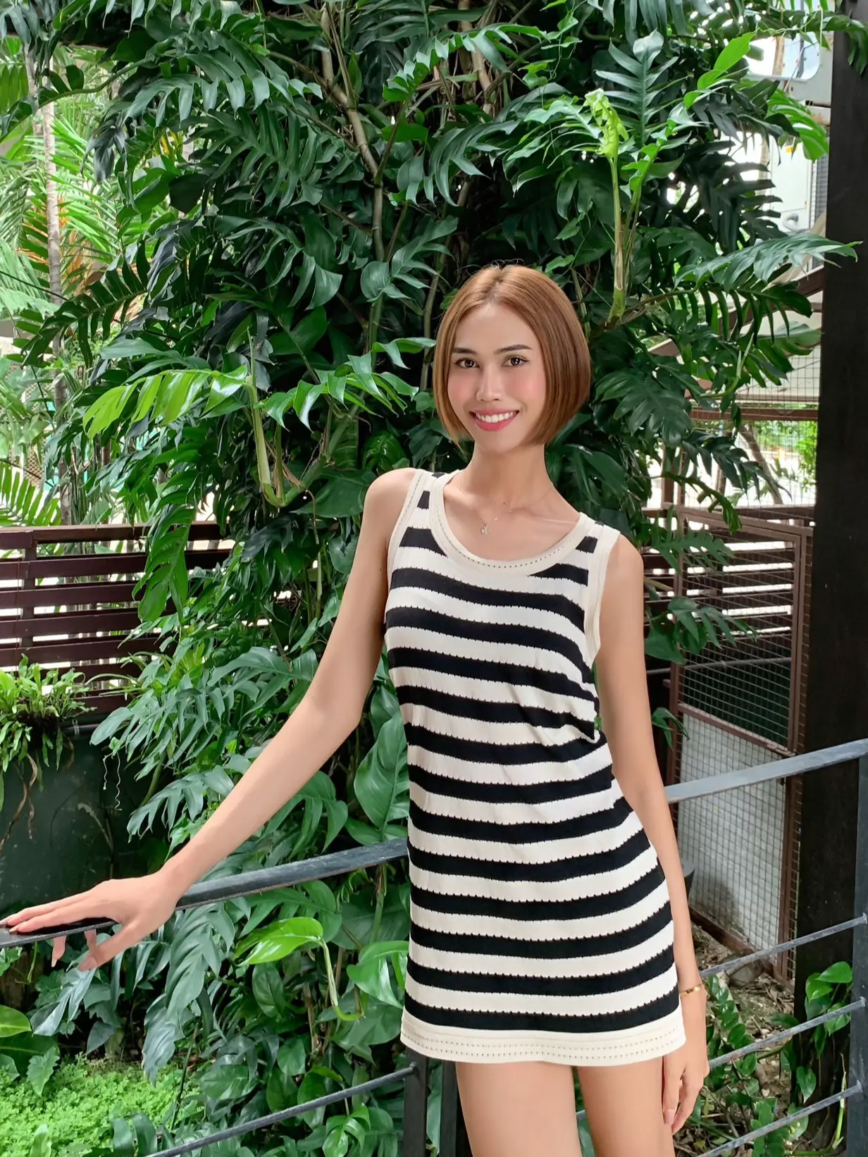 เดรสที่สาวๆ ควรมีติดตู้ 👗 | แกลเลอรีที่โพสต์โดย PRINT | Lemon8