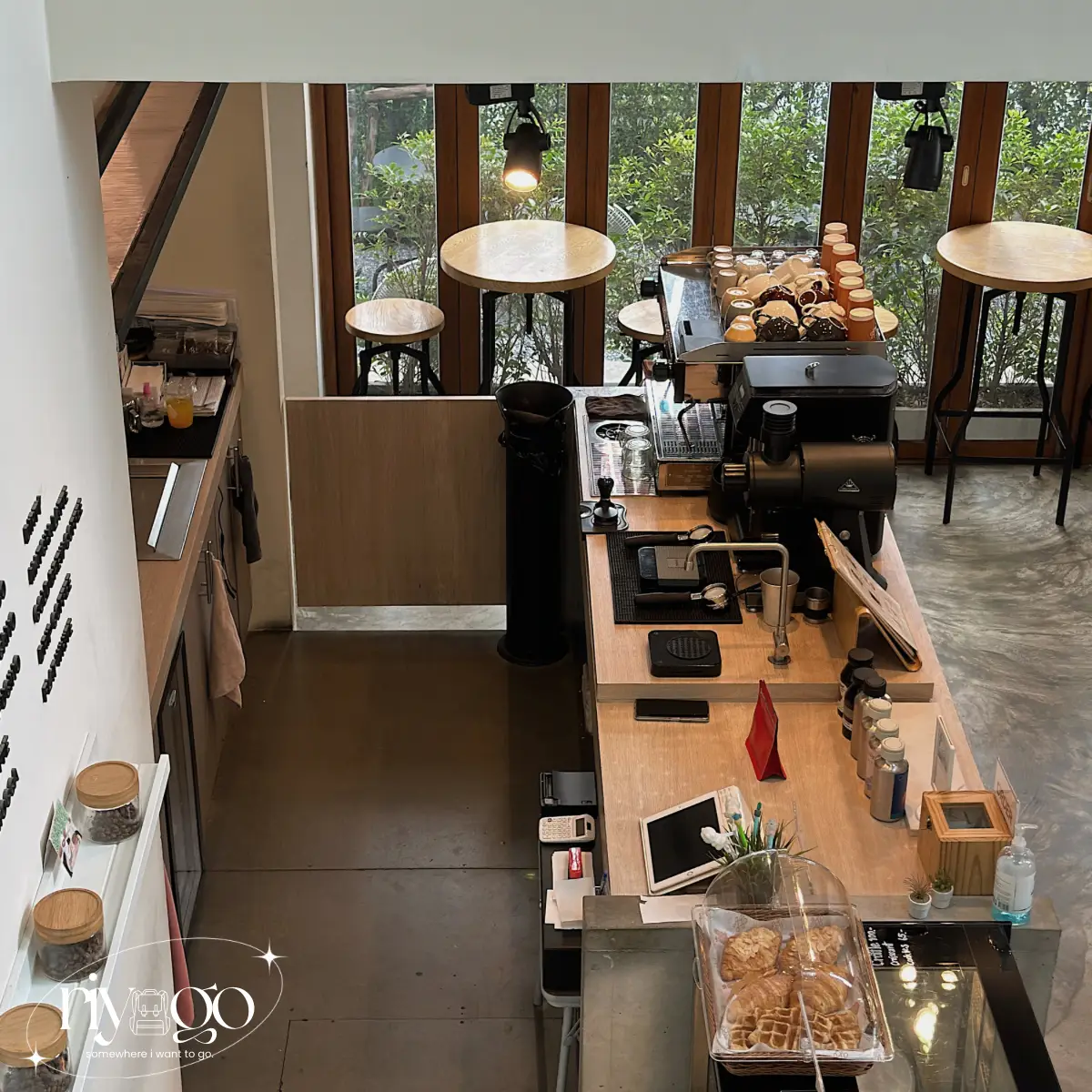 Home cafe ☕️ลับๆ # ย่านลาดกระบัง | แกลเลอรีที่โพสต์โดย NUT.PARI | Lemon8