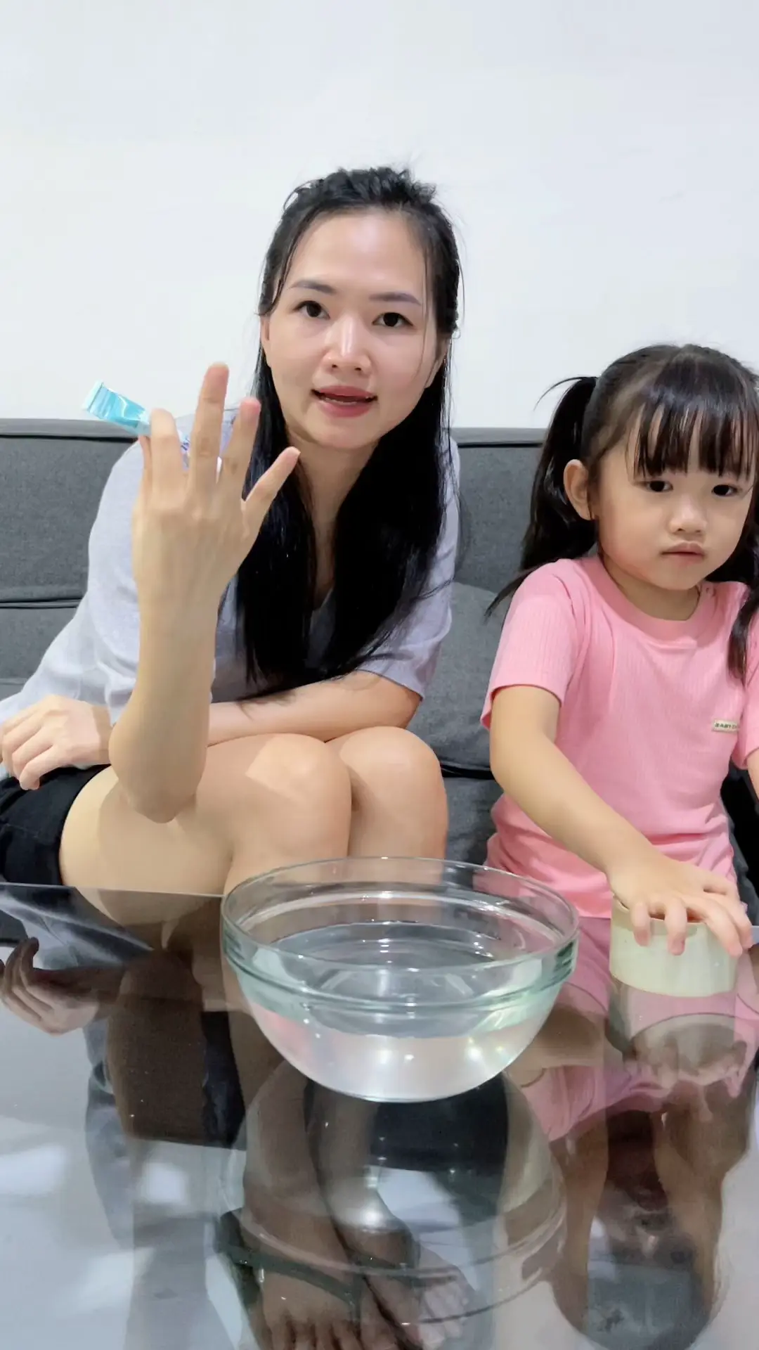 Barang berat jatuh air tidak mercik | Video dipublikasikan oleh Mama G G G | Lemon8