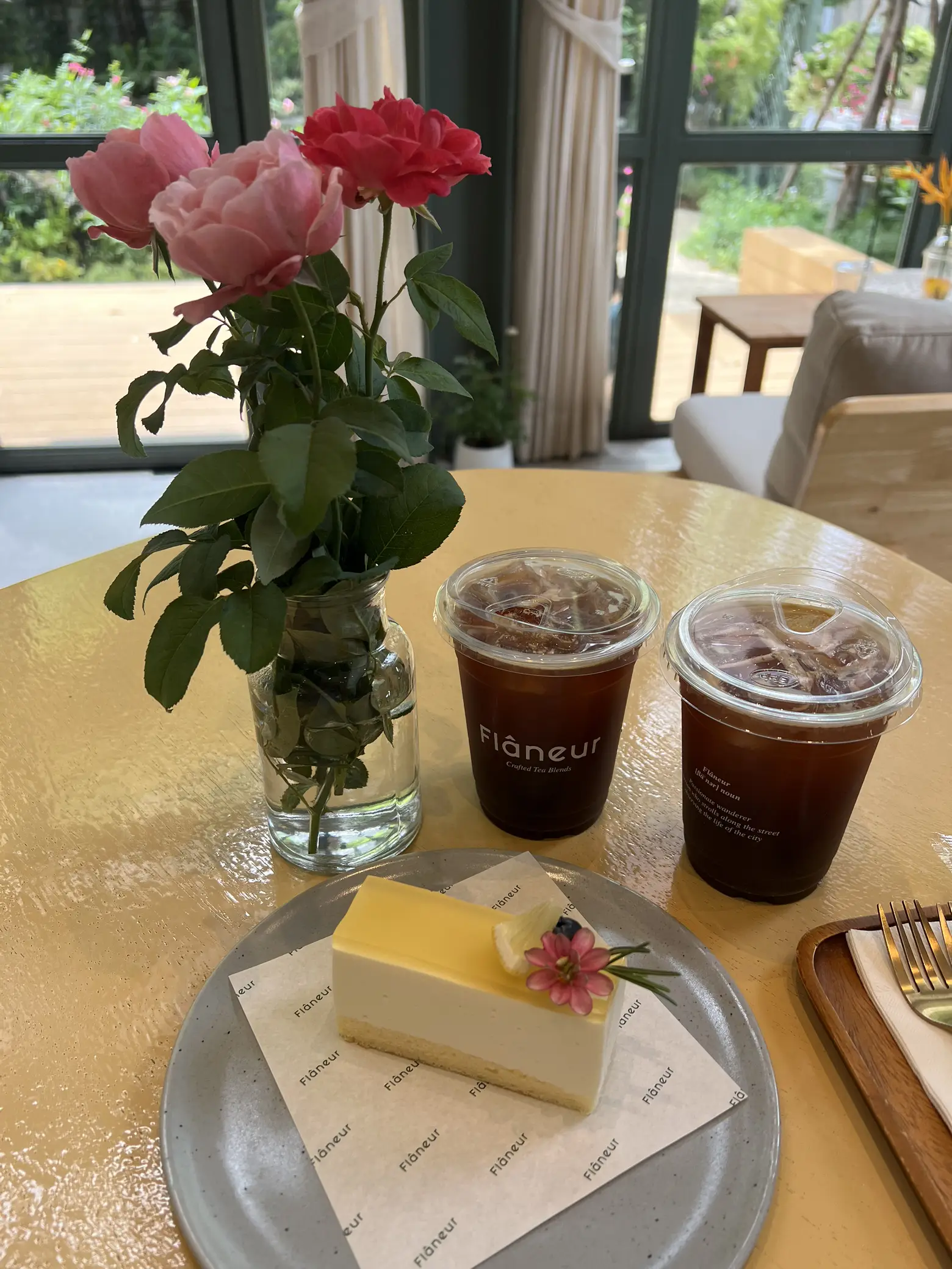 Flaneur Tea🌷Warm Garden Cafe。心に優しい雰囲気です。 😊 | puifainakaが投稿したフォトブック | Lemon8