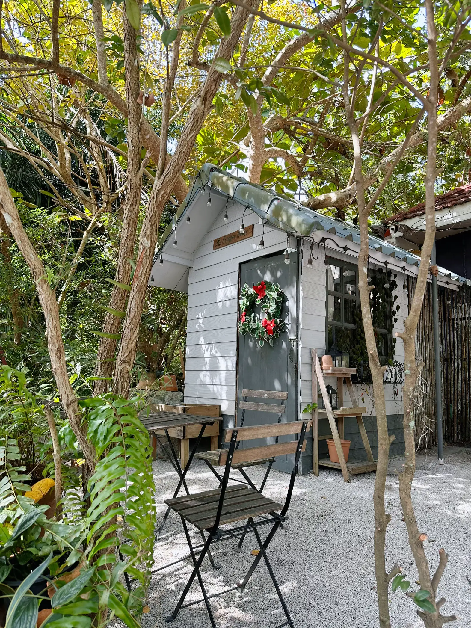 The Creeper House: Christmas ver. 🎄🦌🎅🏼 | แกลเลอรีที่โพสต์โดย Fenafern | Lemon8