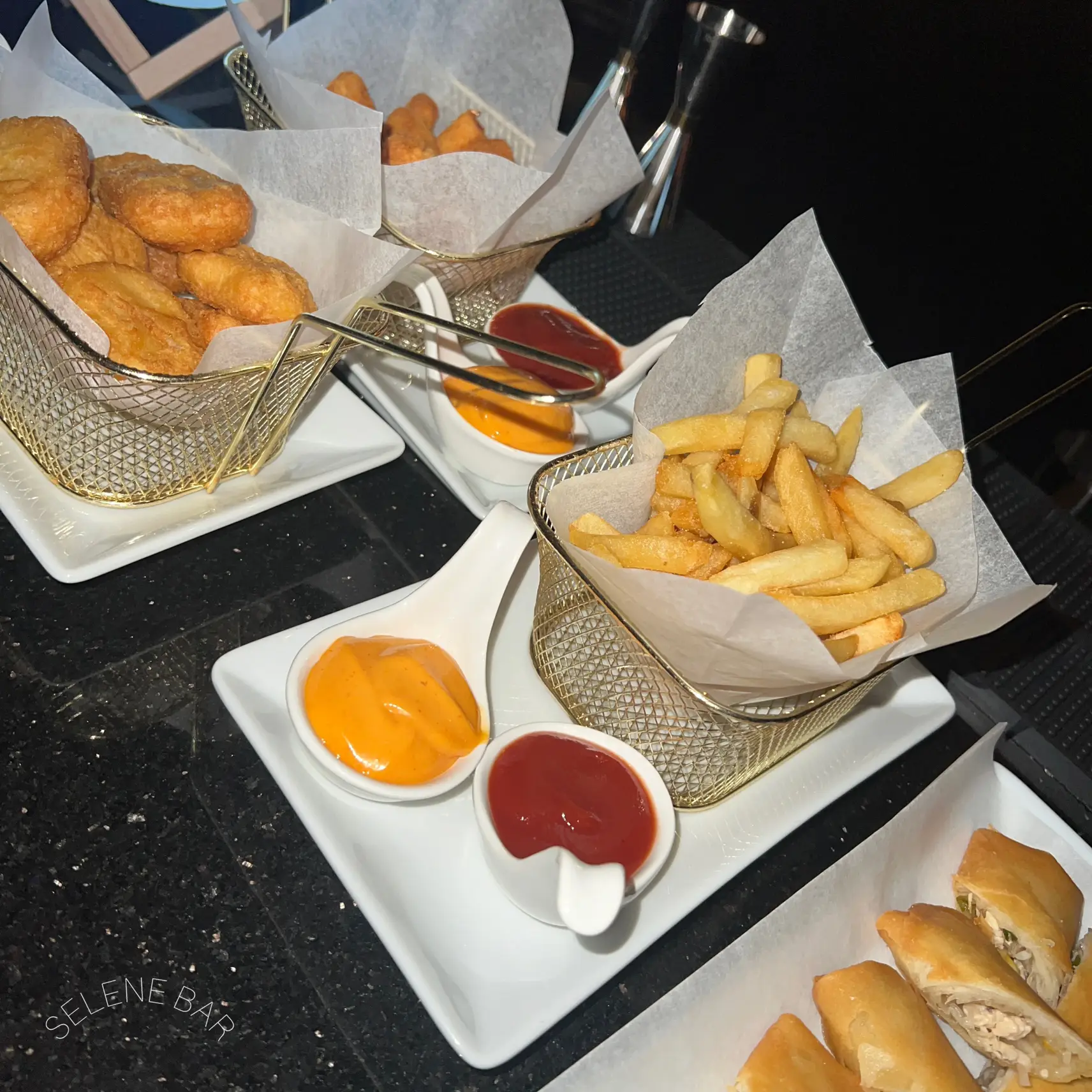 #บาร์ลับพัทยา นาจอมเทียน สายมินิมอล ️‍🔥🏝 | แกลเลอรีที่โพสต์โดย Lynchi ...